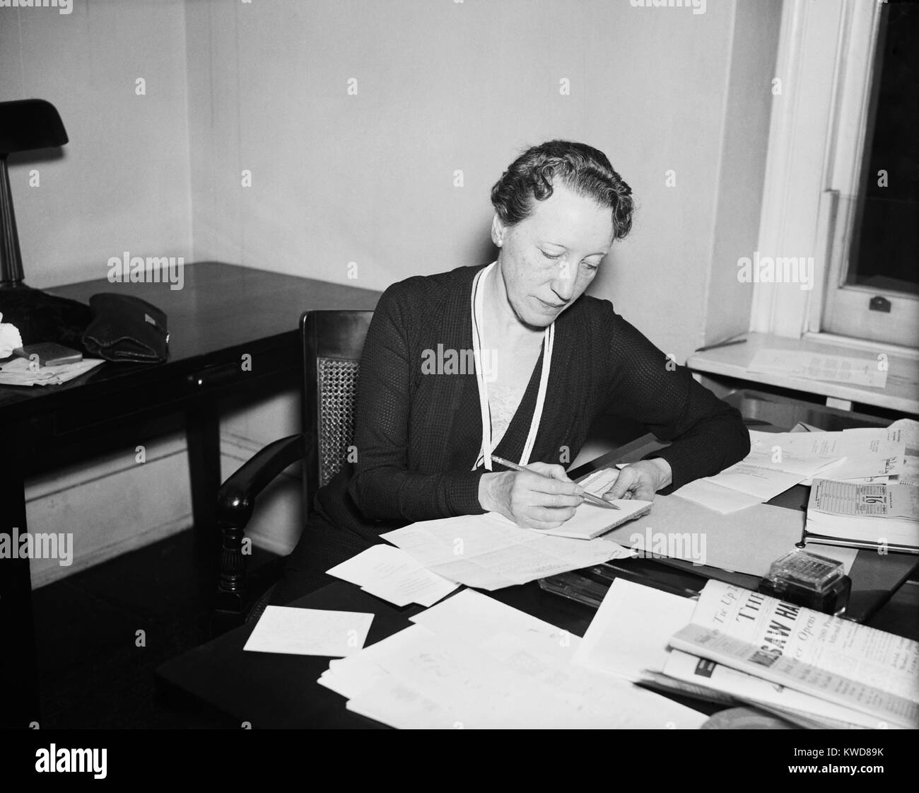 1930s office hi-res stock photography and images - Alamy