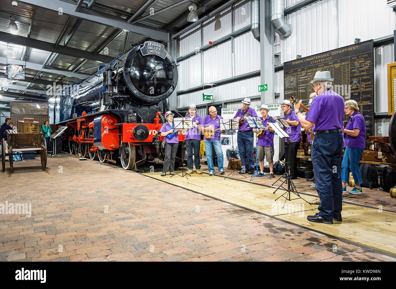 Engine shed highley hi-res stock photography and images - Alamy