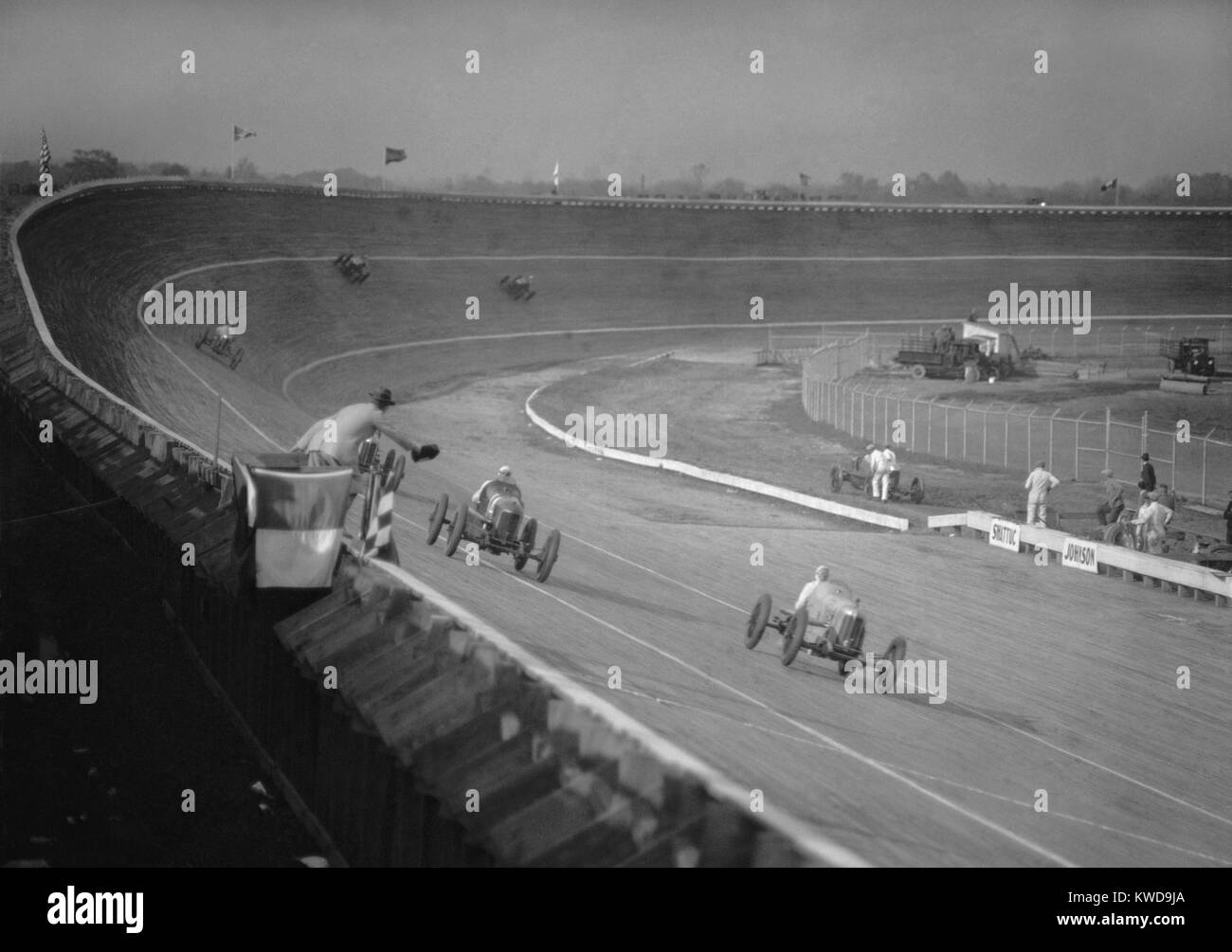 The 250 mile Baltimore - Washington Speedway race, Laurel, Maryland ...