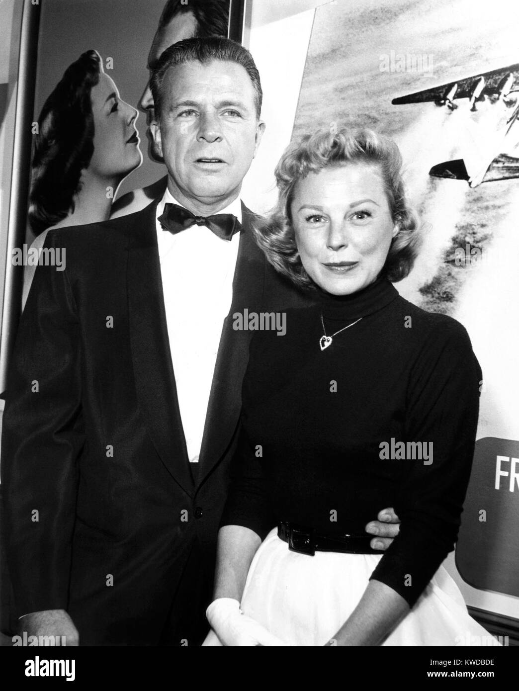 From left, Dick Powell, June Allyson, at the premiere of STRATEGIC AIR ...
