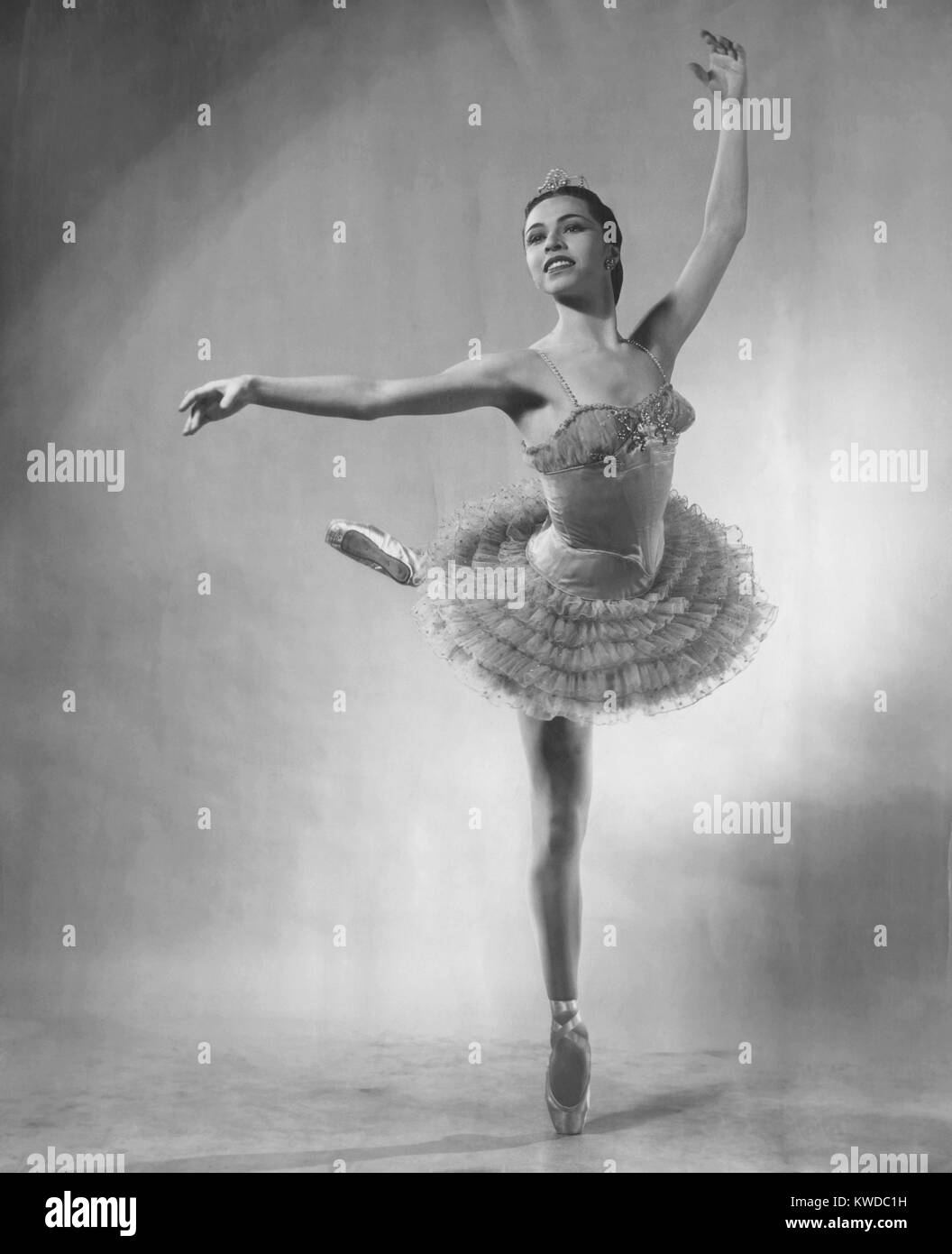Maria Tallchief, ca. 1950 Stock Photo - Alamy