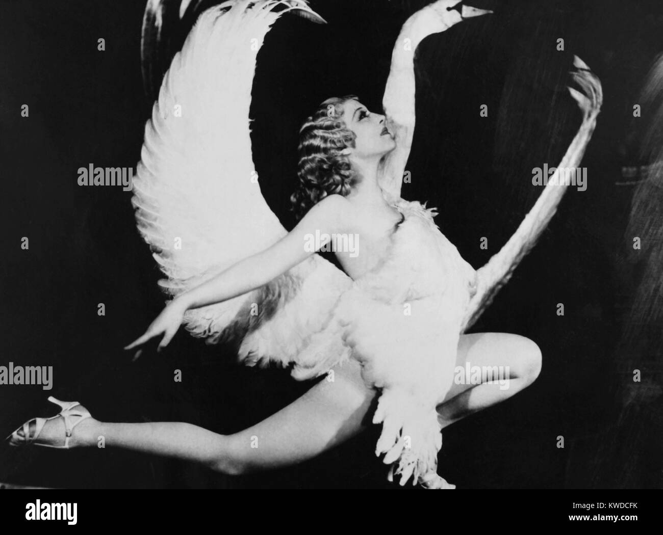 Sally Rand in dancing pose, 1935 Stock Photo - Alamy