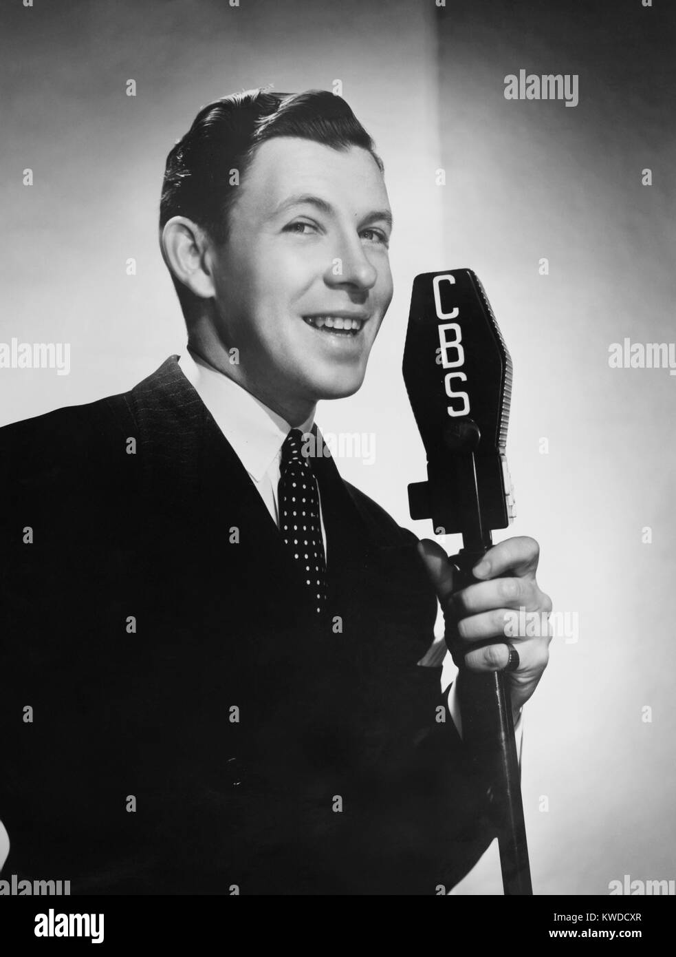 SCREEN GUILD THEATER, George Murphy, 1939 Stock Photo - Alamy