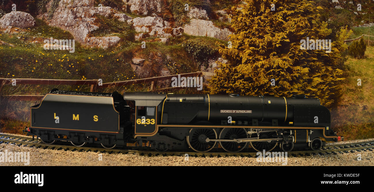 Coronation class locomotive hi-res stock photography and images - Alamy