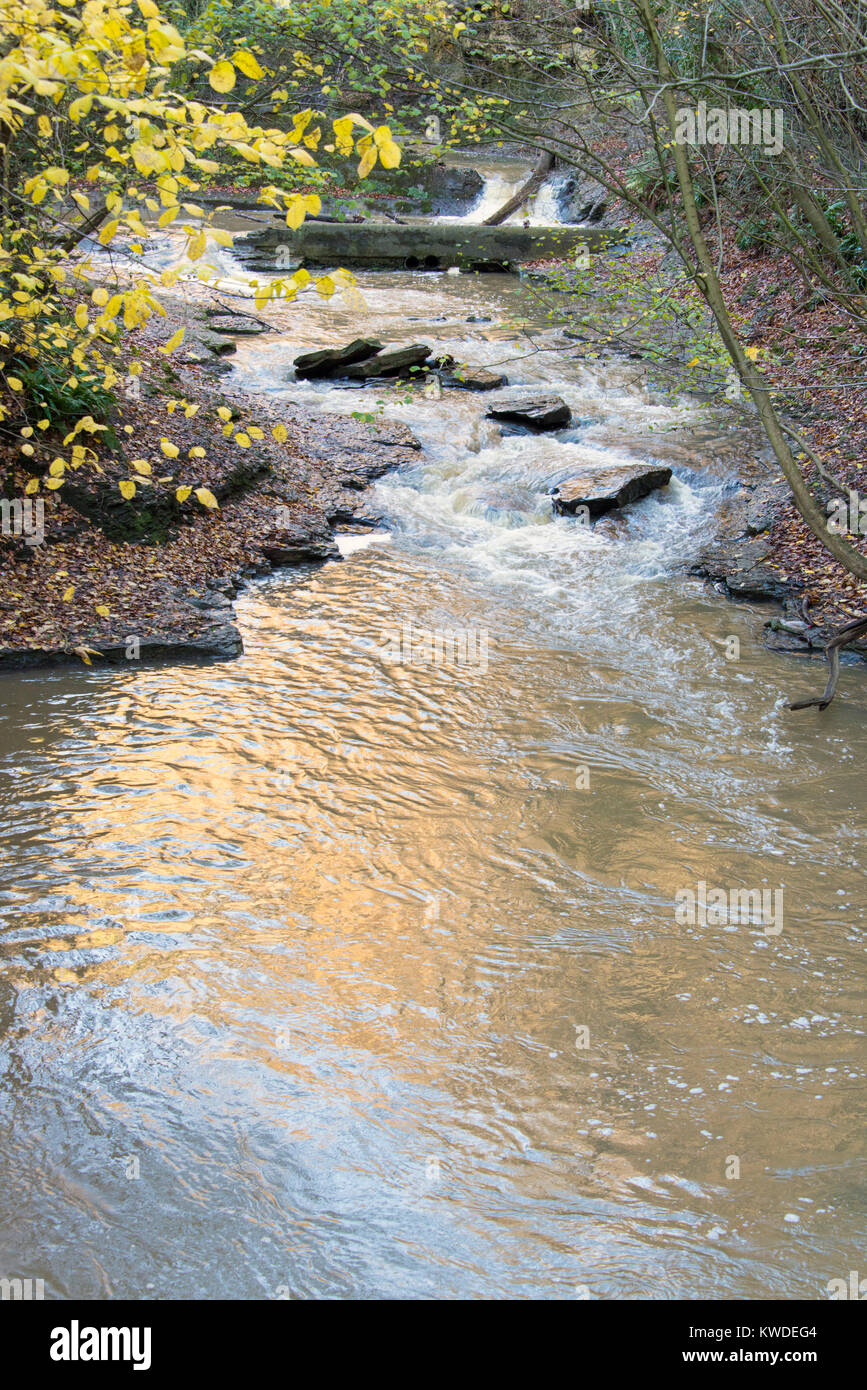 Breached dam hi-res stock photography and images - Alamy