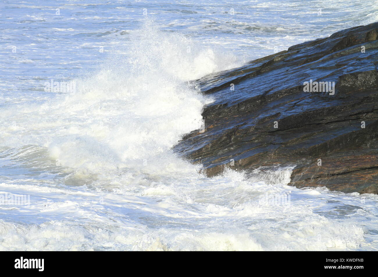 Rough seas at Trebarwith Strand, North Cornwall, England, UK Stock ...