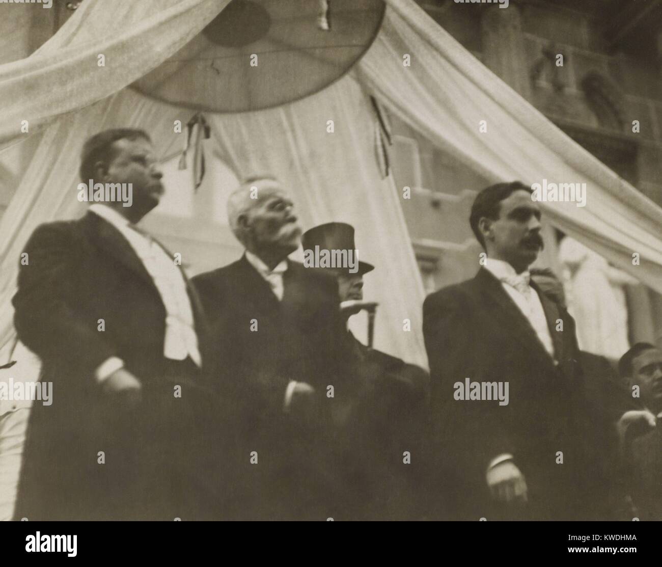 Presidents Theodore Roosevelt and Manuel Amador stand under a canopy on ...
