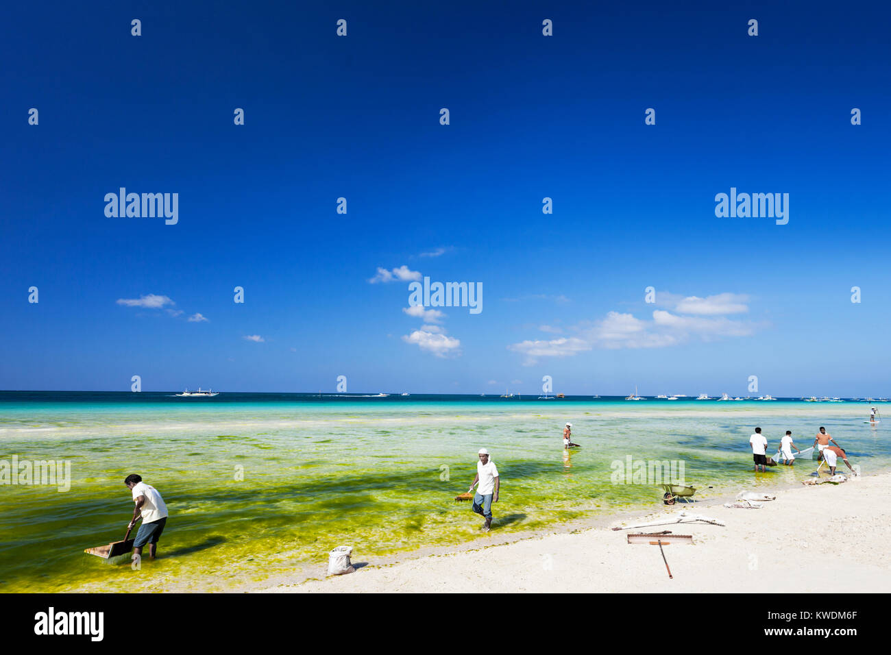 Boracay beach cleaning High Resolution Stock Photography and Images - Alamy