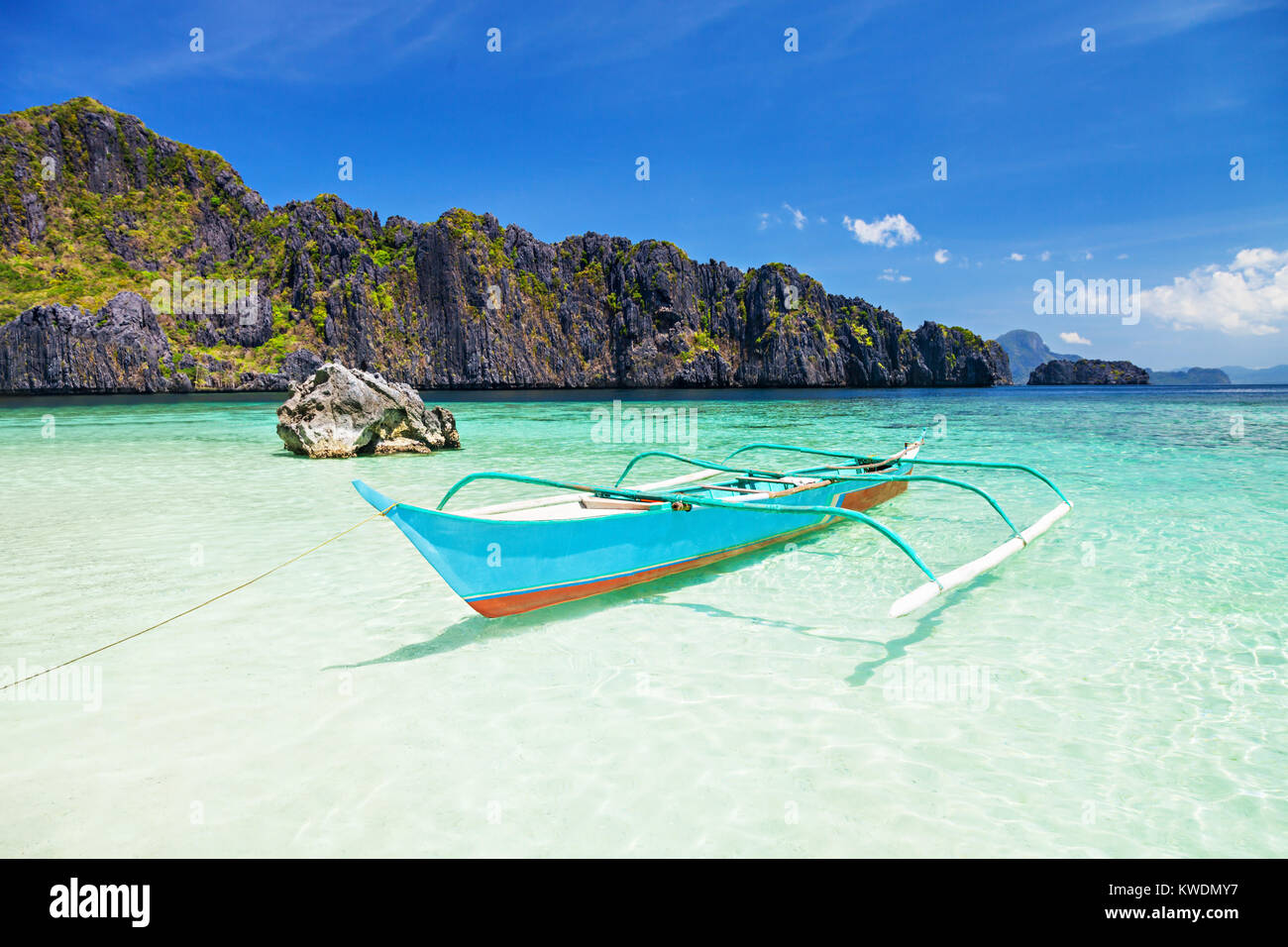 Filipino boat tour hi-res stock photography and images - Alamy