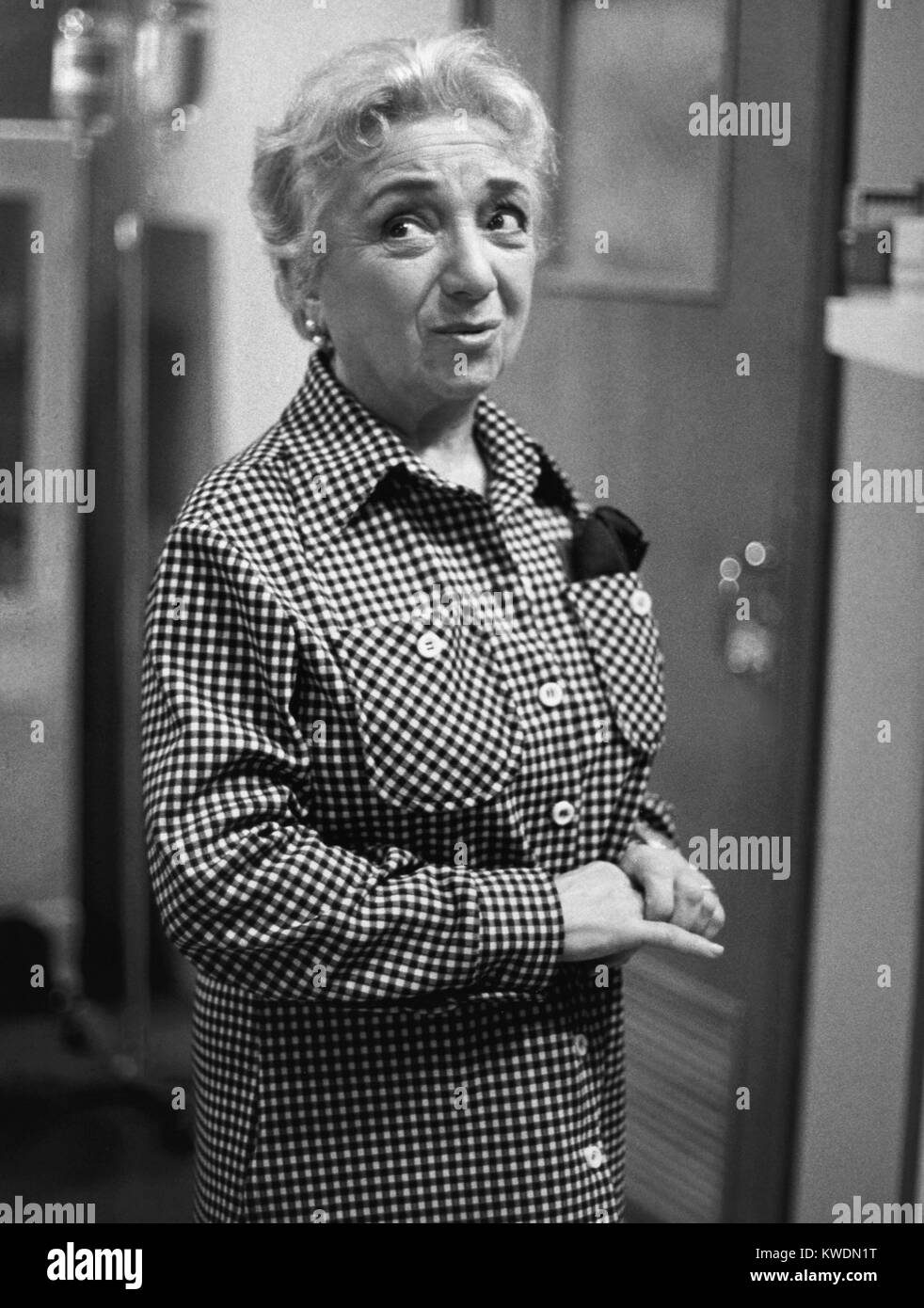 SOMERSET, Molly Picon, 1970-1976, 1975 photo Stock Photo - Alamy