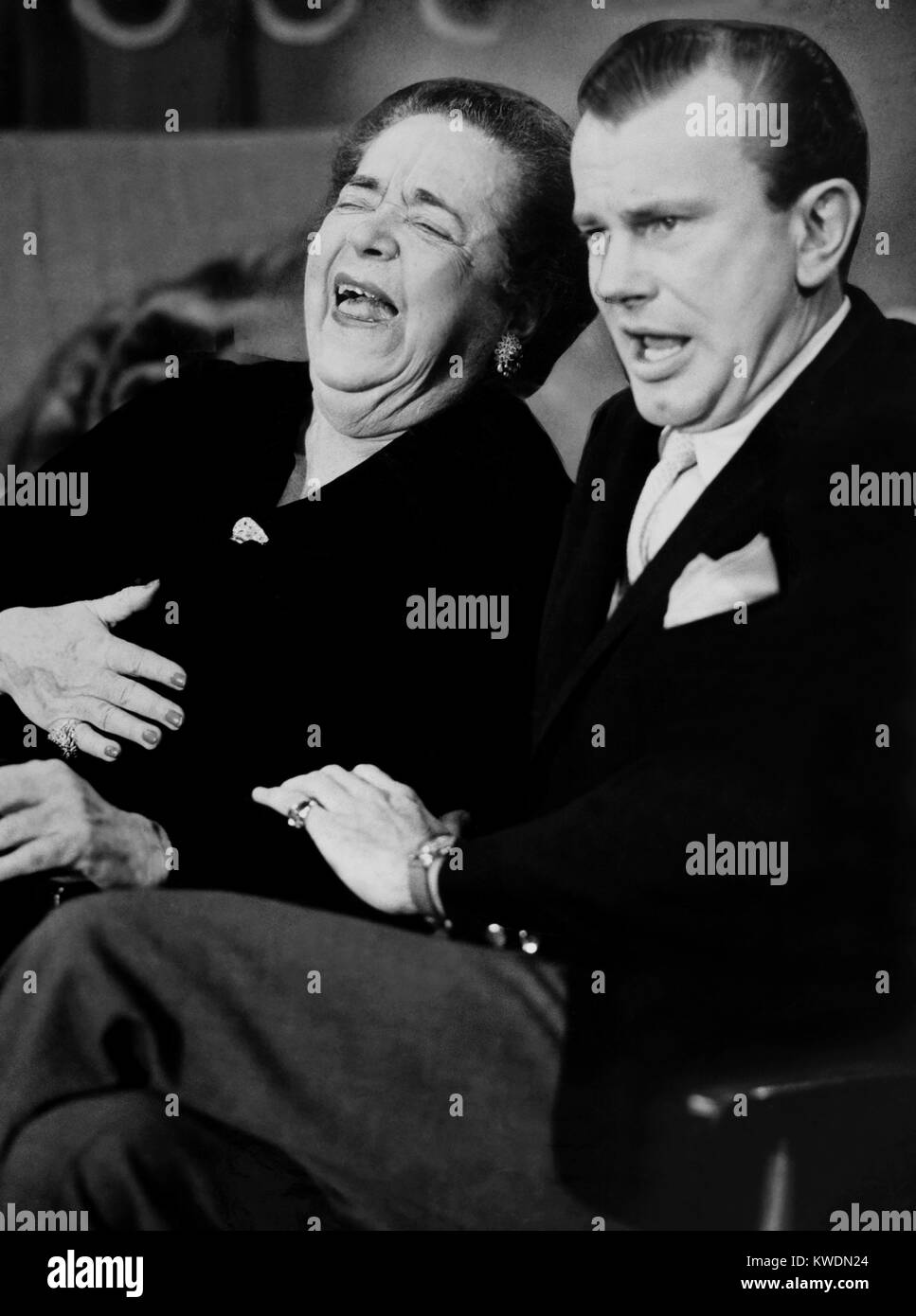 THE JACK PAAR TONIGHT SHOW, from left: Elsa Maxwell, Jack Paar, 1957 ...