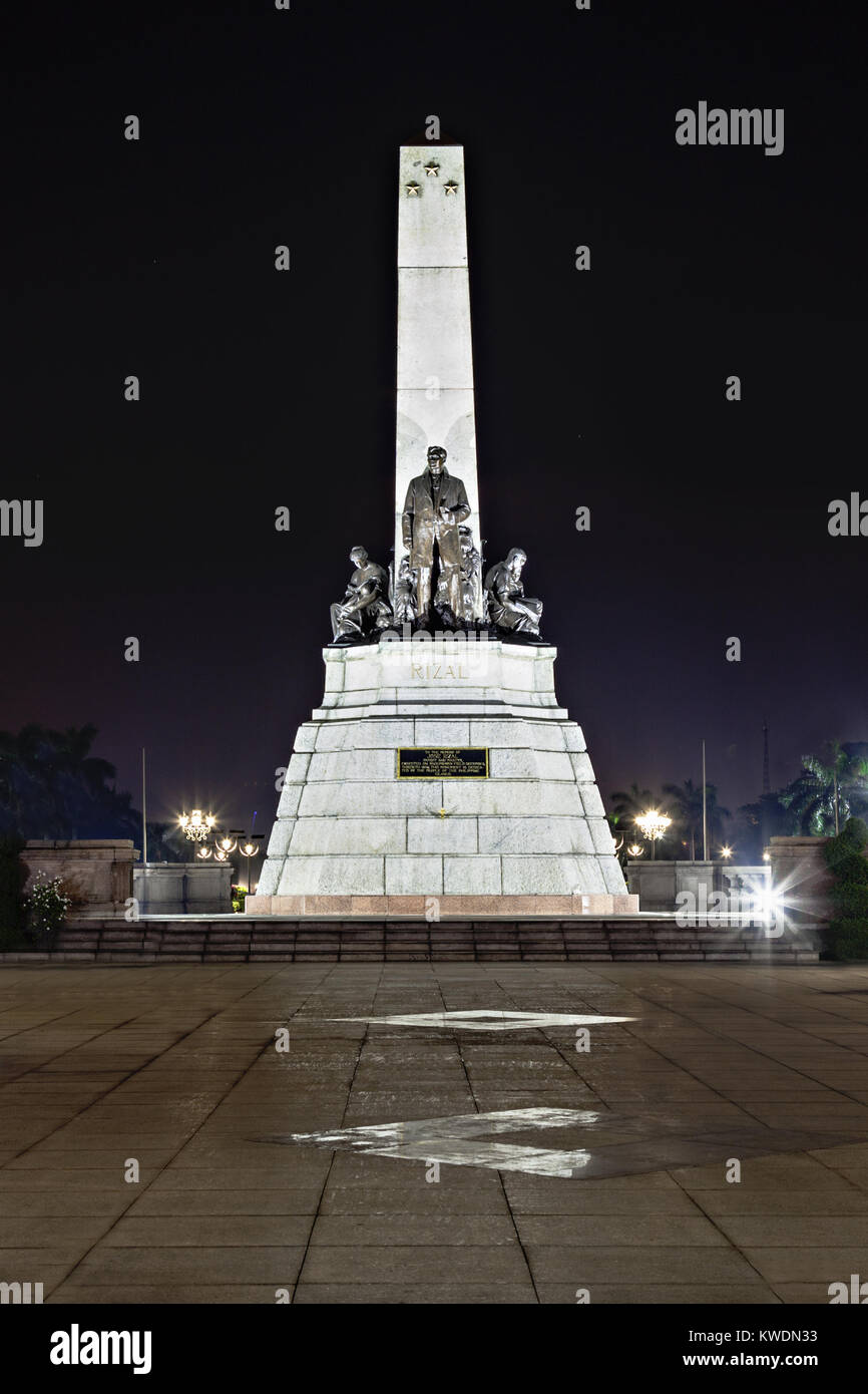 Jose Rizal Statue Silhouette