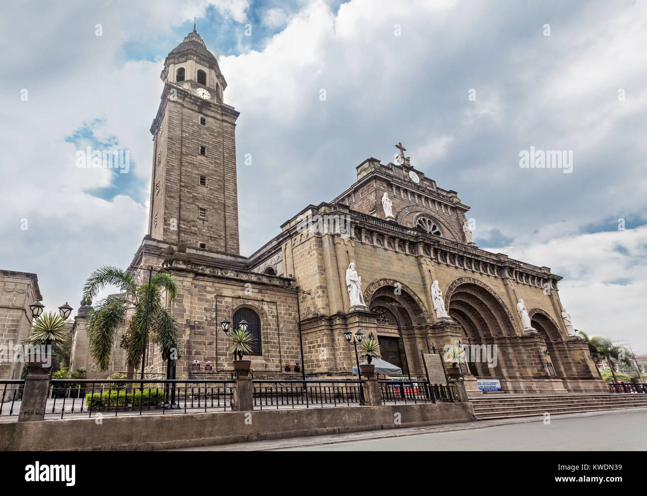 Manila Cathedral at day, Intramuros, Manila, Philippines Stock Photo - Alamy