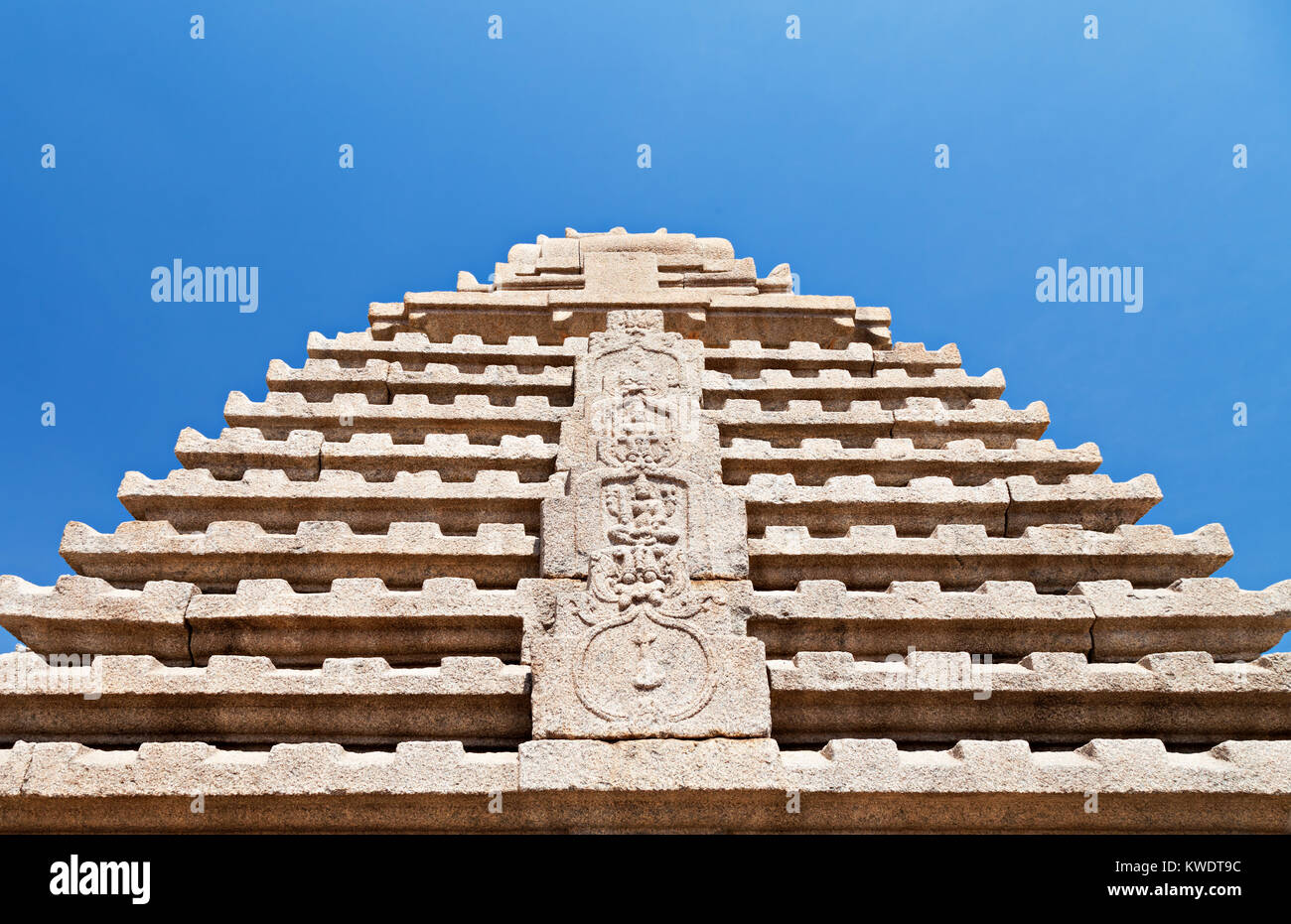 Virupaksha Temple, Hampi, India Stock Photo - Alamy