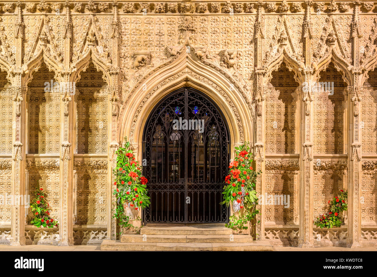 Medieval rood screen hi-res stock photography and images - Alamy