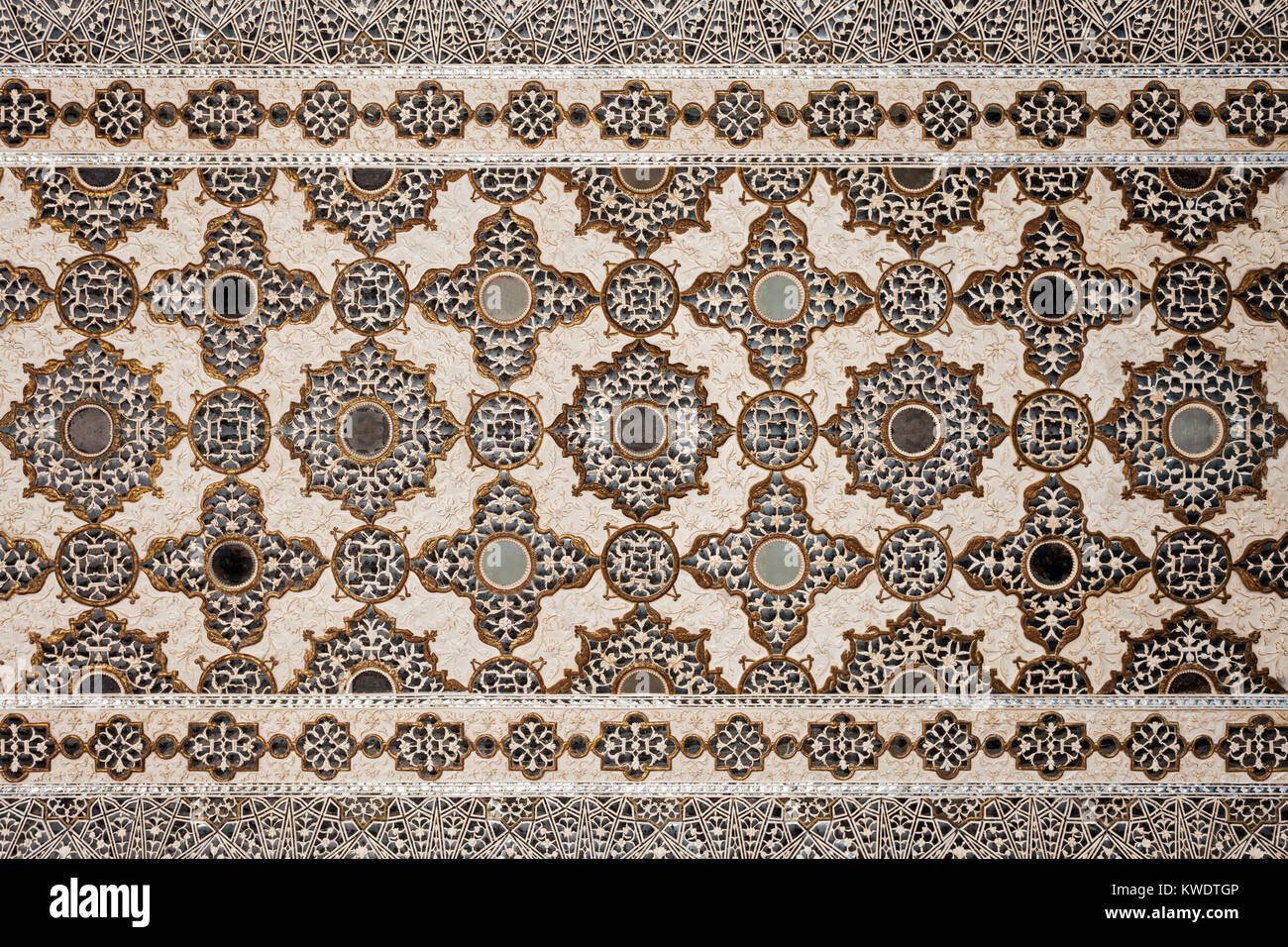 Beautiful pattern on the palace wall, Jaipur, India Stock Photo - Alamy