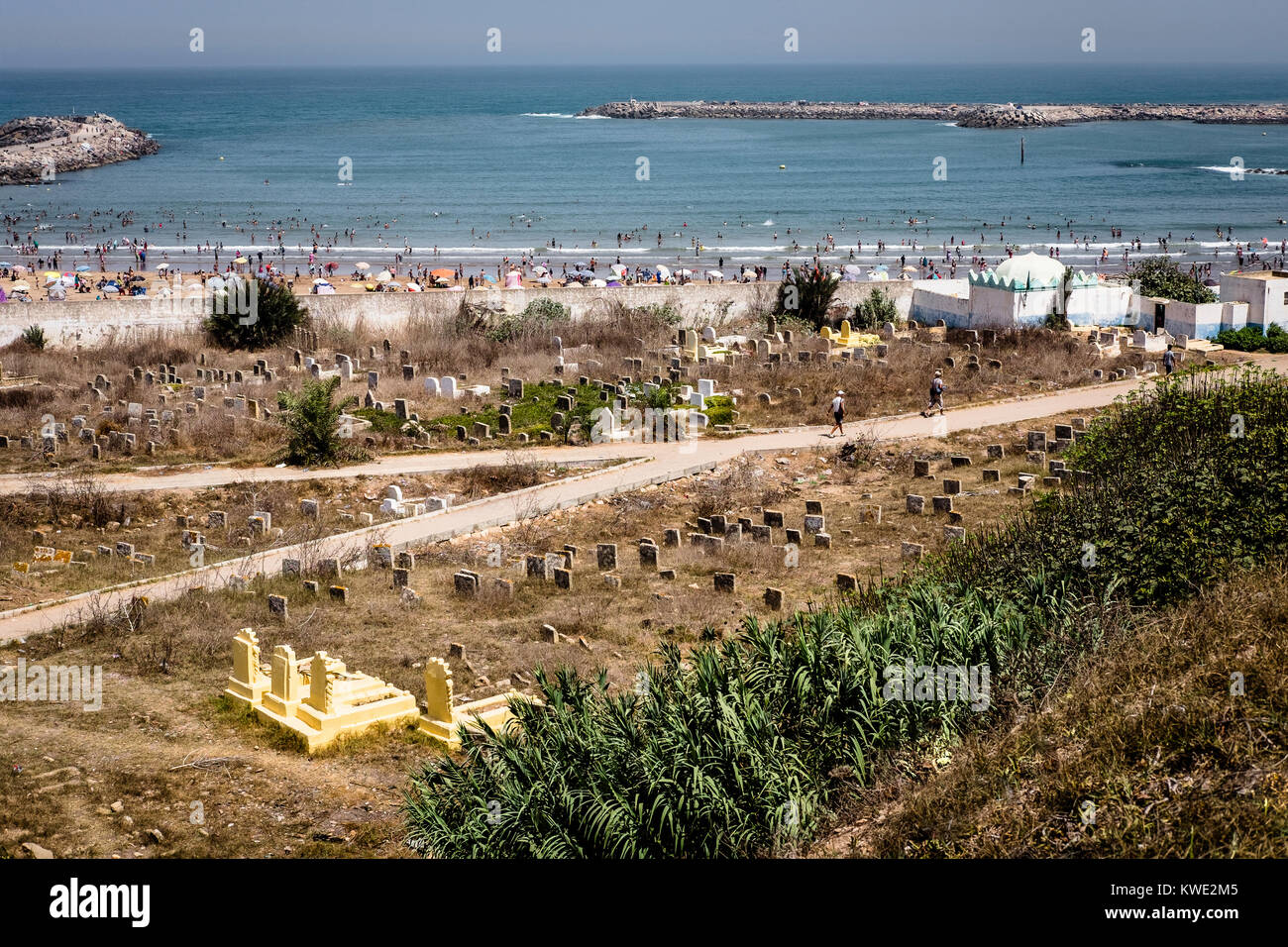 Sea cemetery hi-res stock photography and images - Alamy