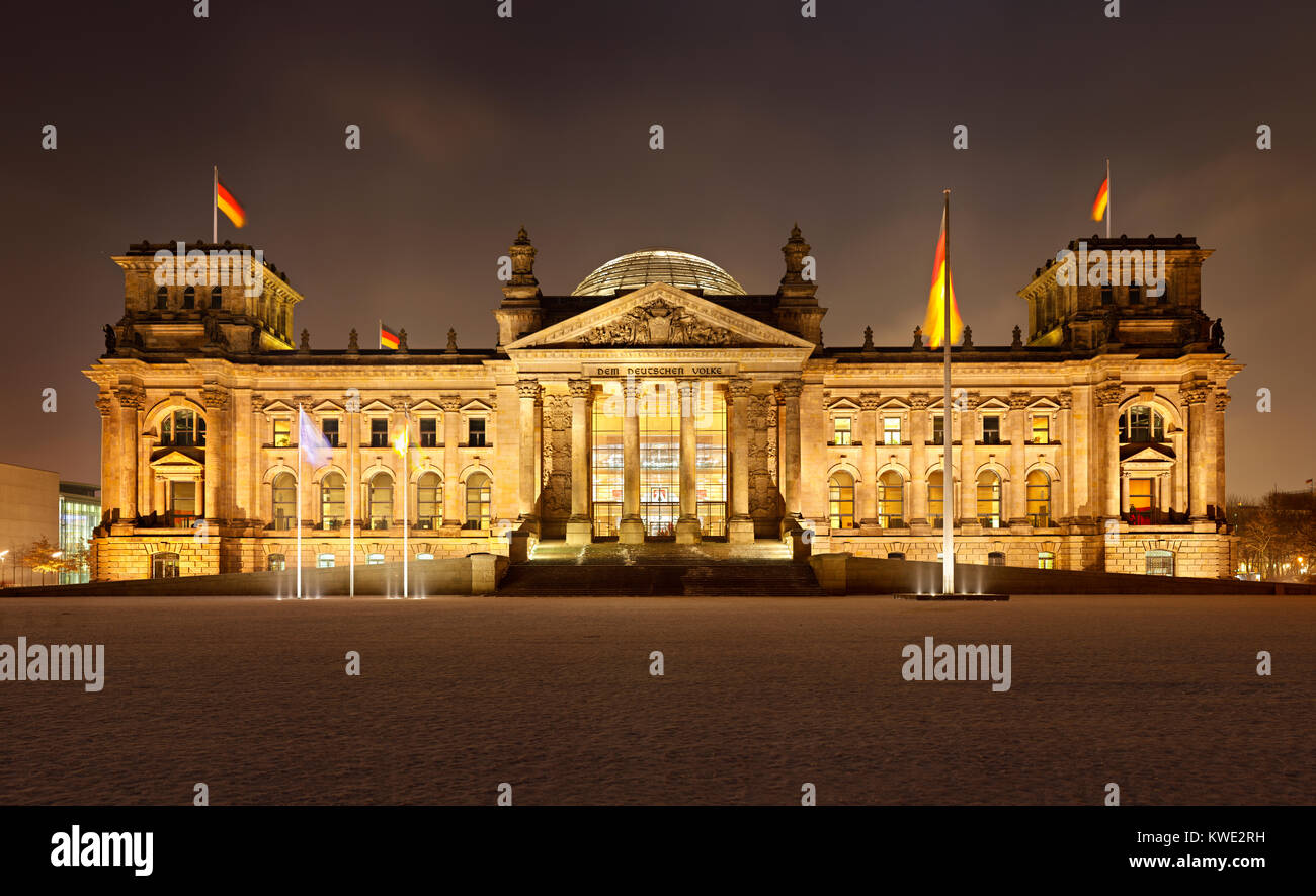 The german Reichstag building in Berlin in a cold winter night. Ultra ...