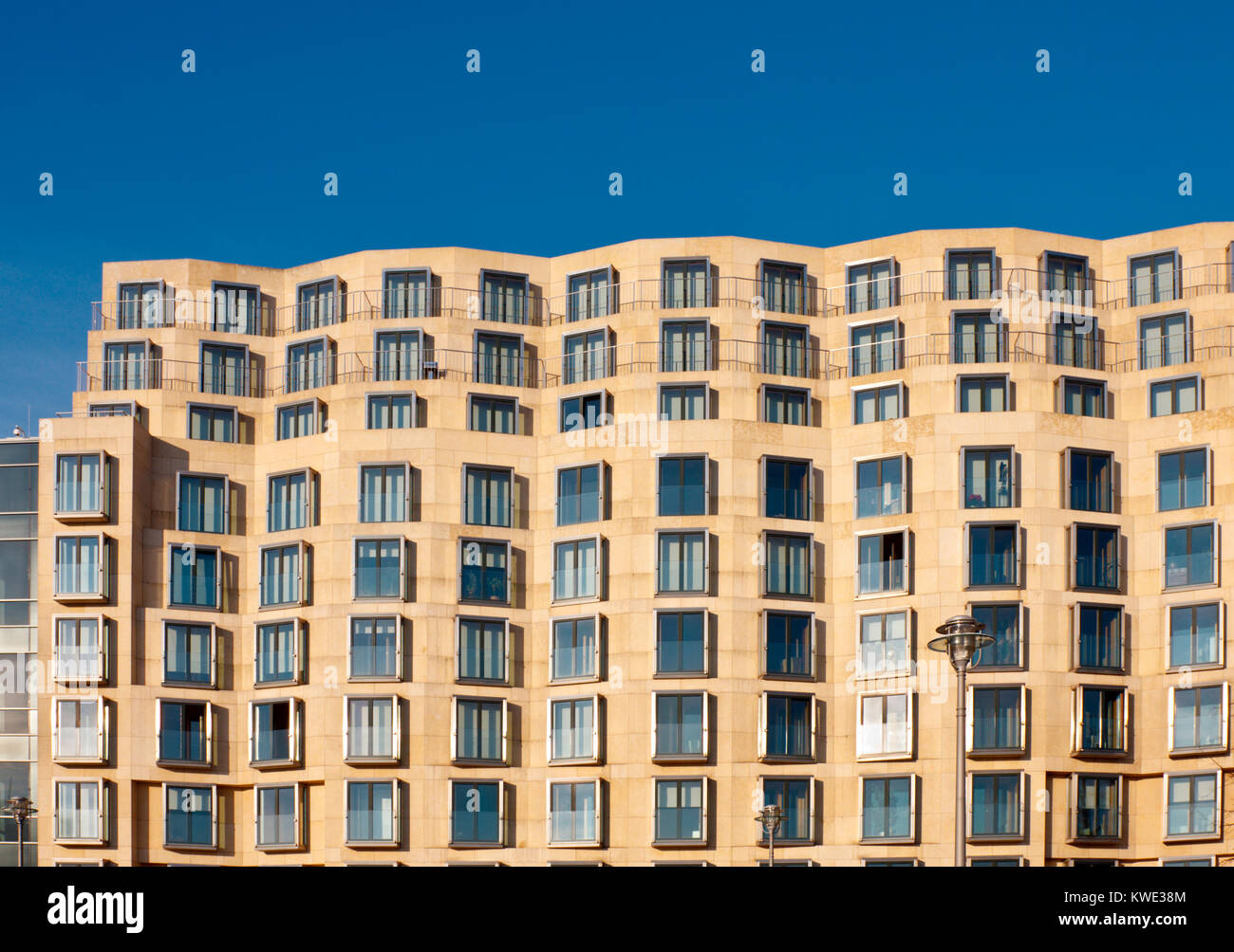 A modern building with wavy design Stock Photo - Alamy
