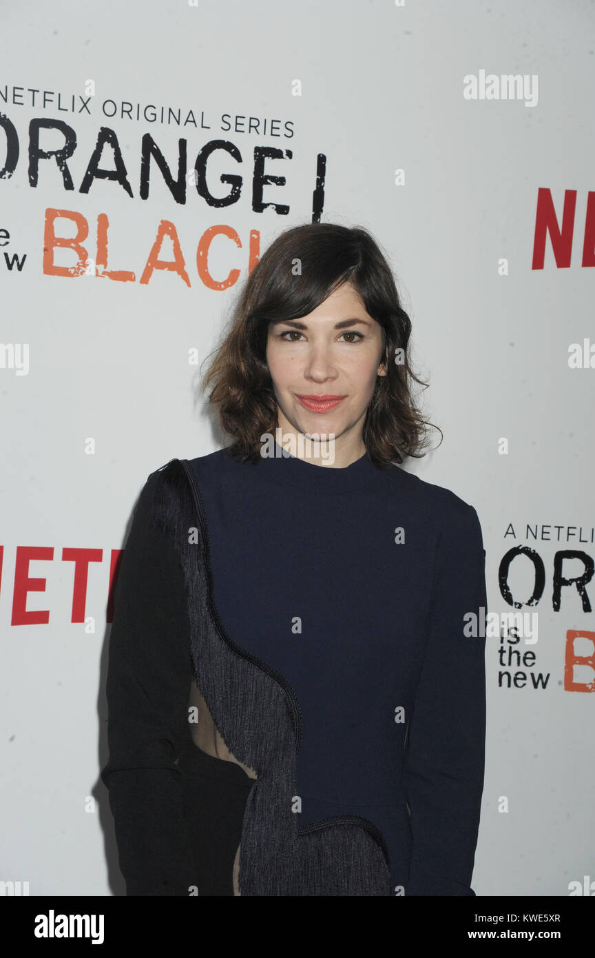NEW YORK, NY - MAY 15: Carrie Brownstein attends the 'Orange Is The New ...