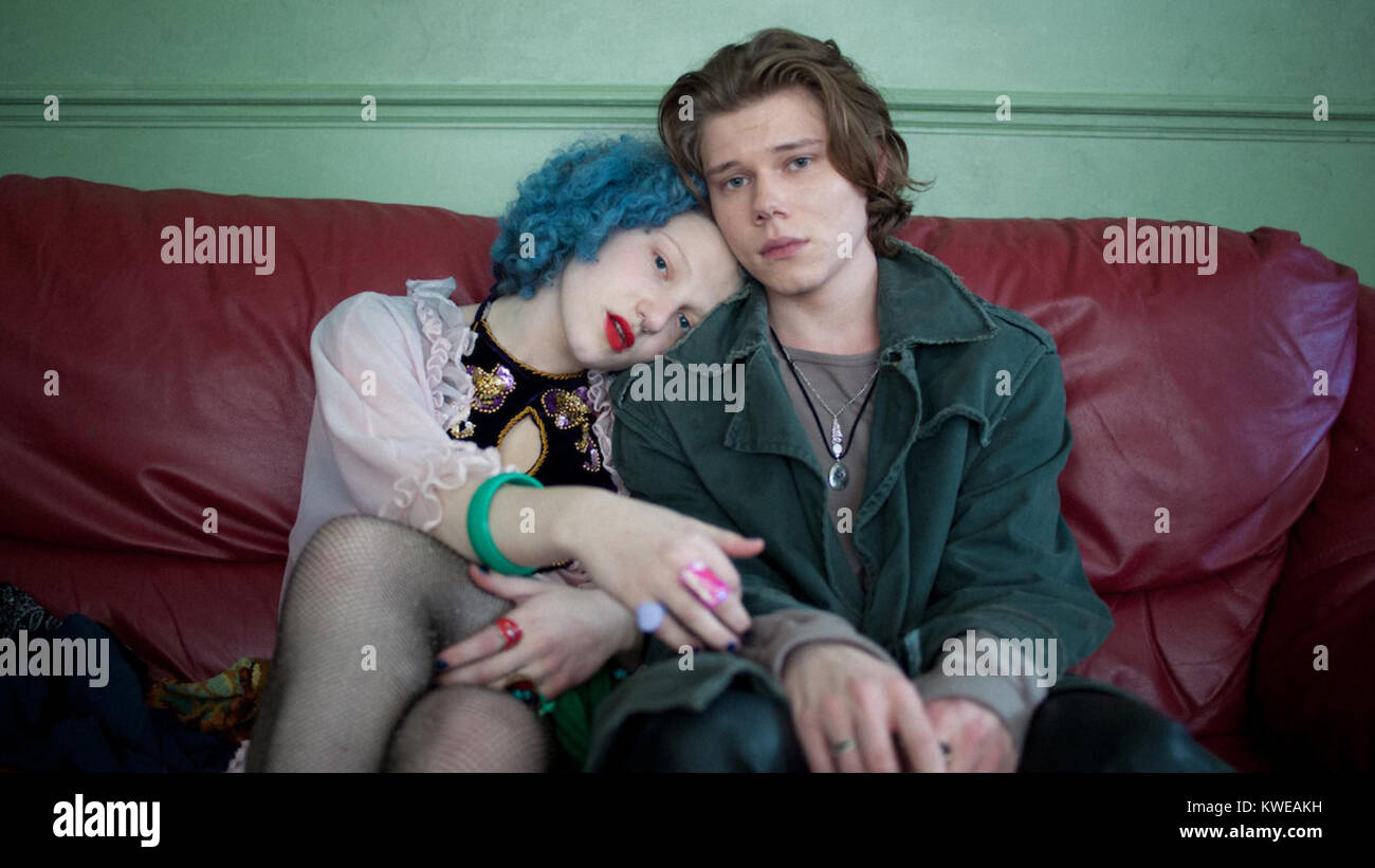 SPACESHIP, l-r: Tallulah Rose Haddon, Lucian Charles Collier, 2016 ...