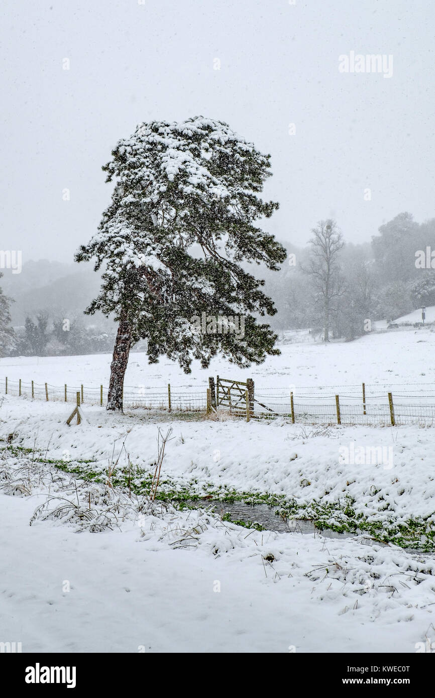 The Chilterns in the snow Stock Photo - Alamy