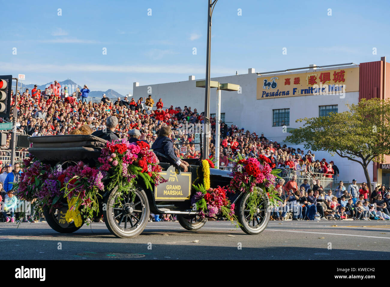 Pasadena, JAN 1: Grand Marshal in the famous Rose Parade - America's ...