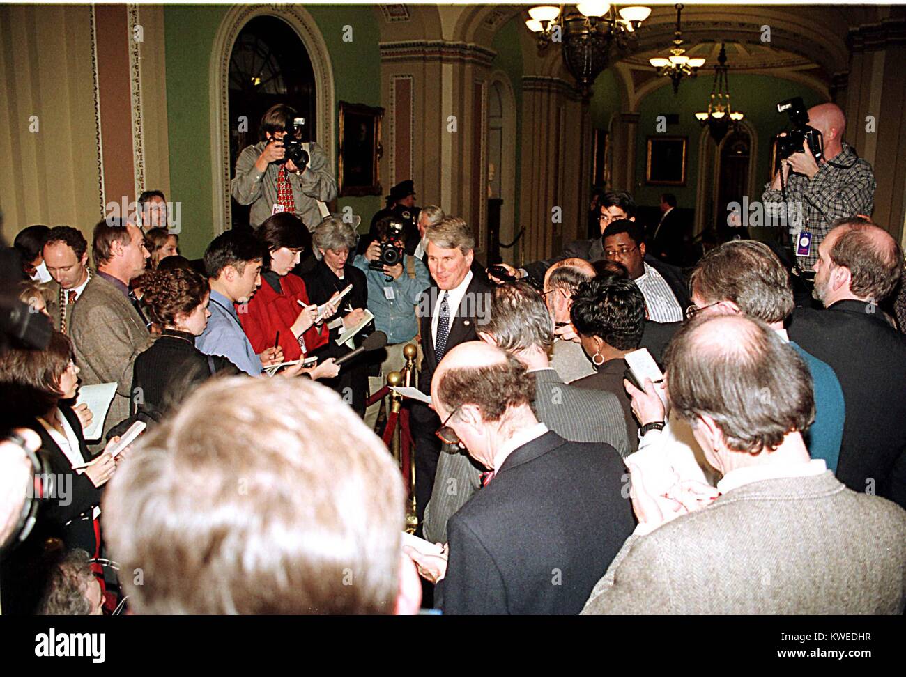 Bill clinton impeachment 1999 hi-res stock photography and images - Alamy
