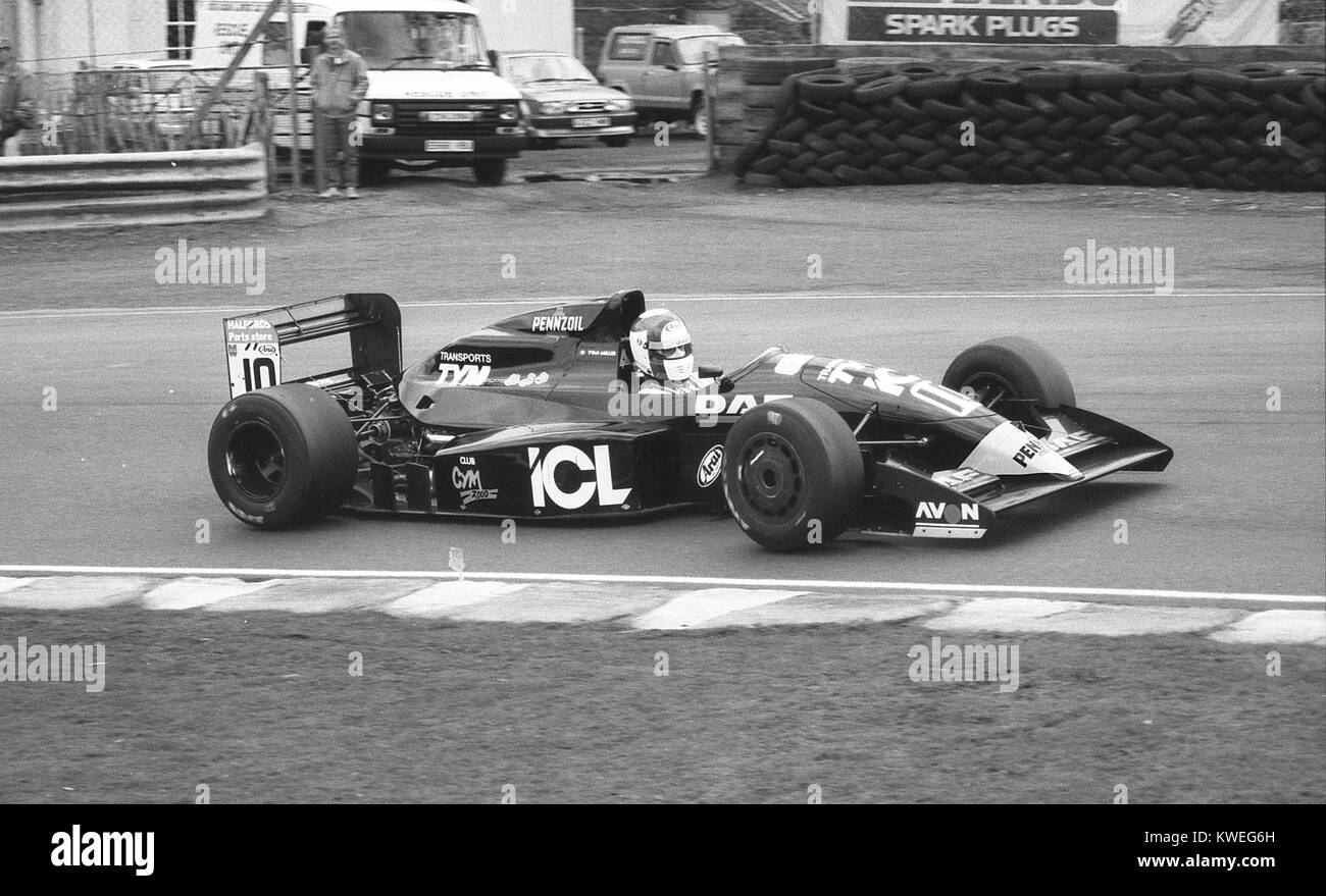 Yvan Muller British Formula 2 at Oulton Park, April 1992 Stock Photo ...