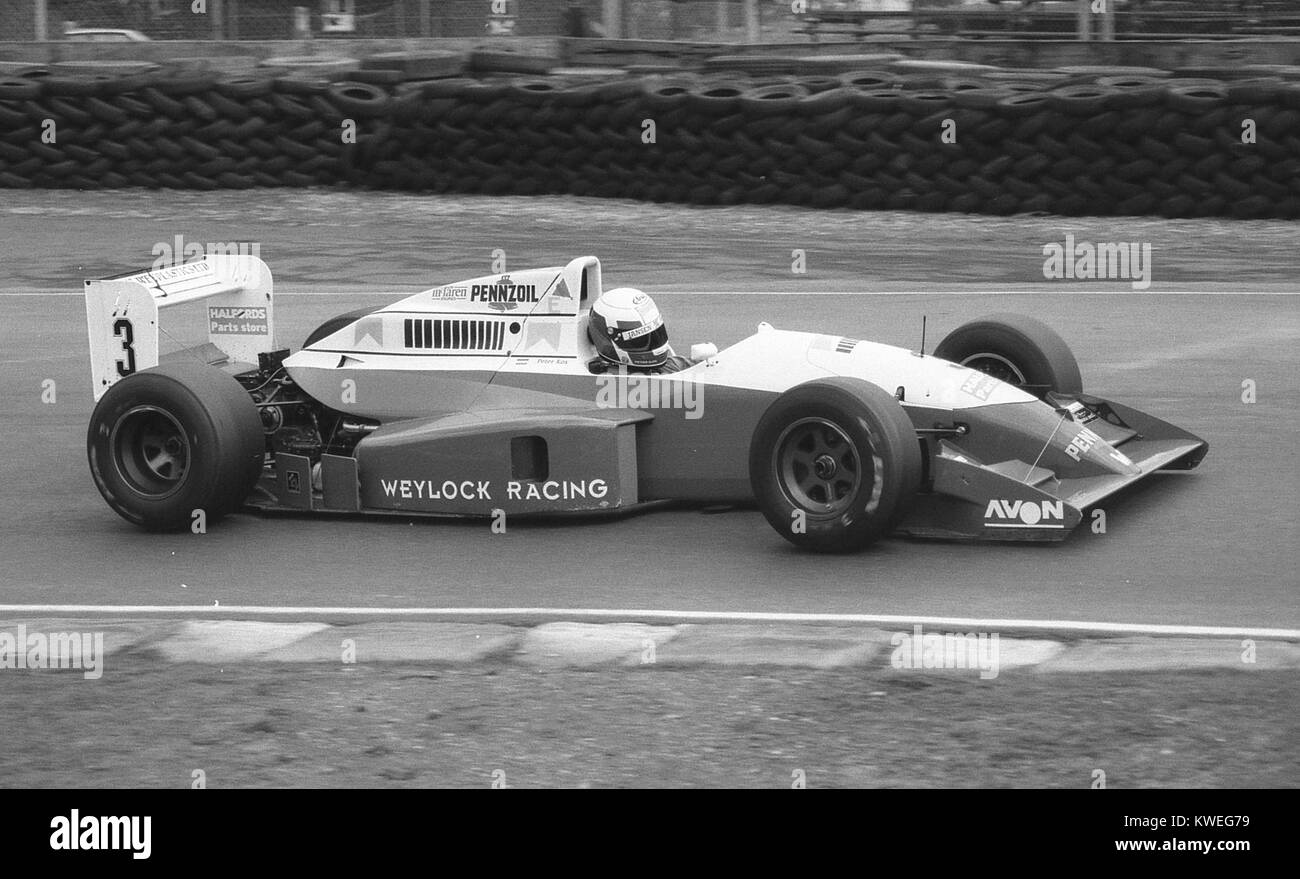 Peter Kox, Reynard 91D, British Formula 2 at Oulton Park, April 1992 ...