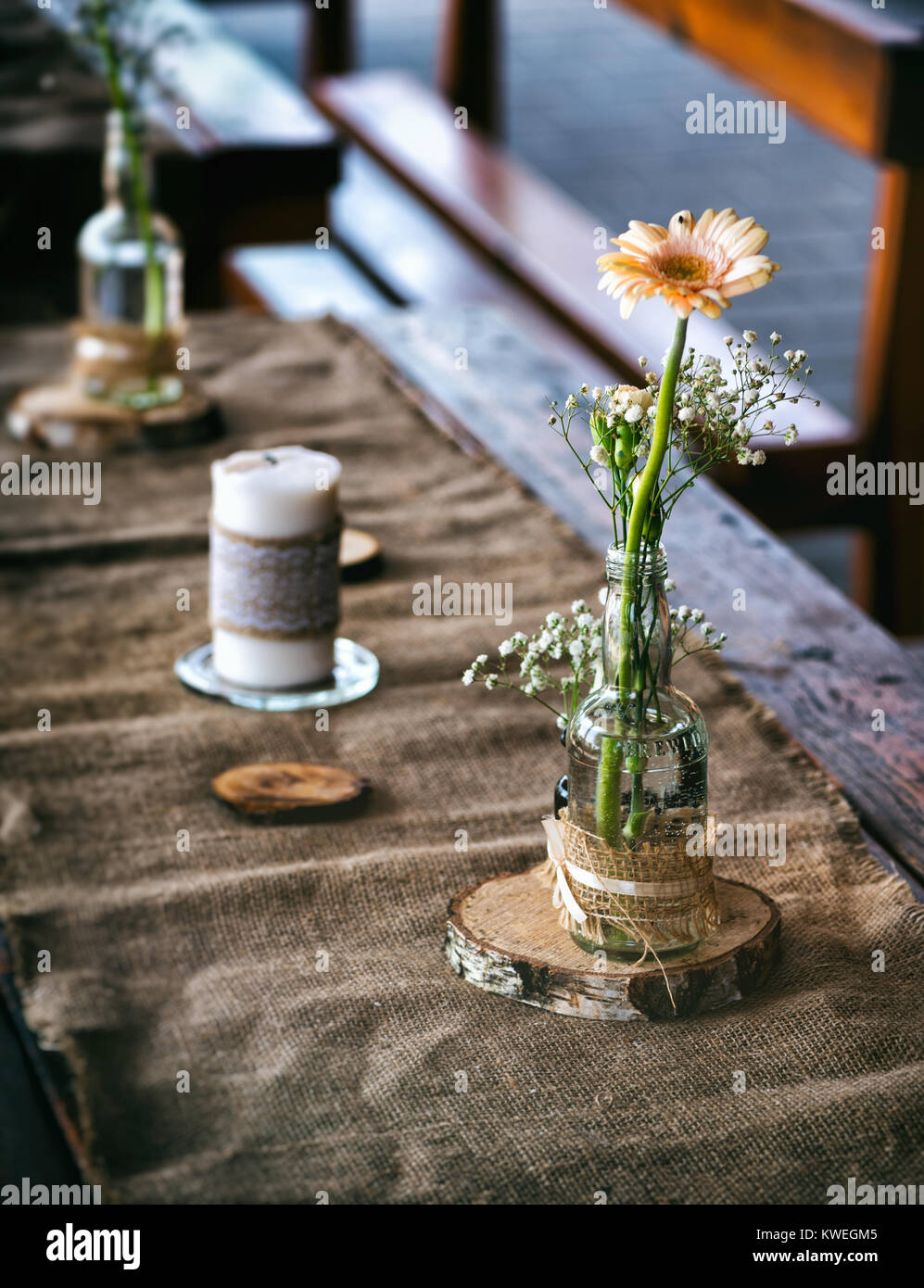 Wedding decoration on the table Stock Photo - Alamy