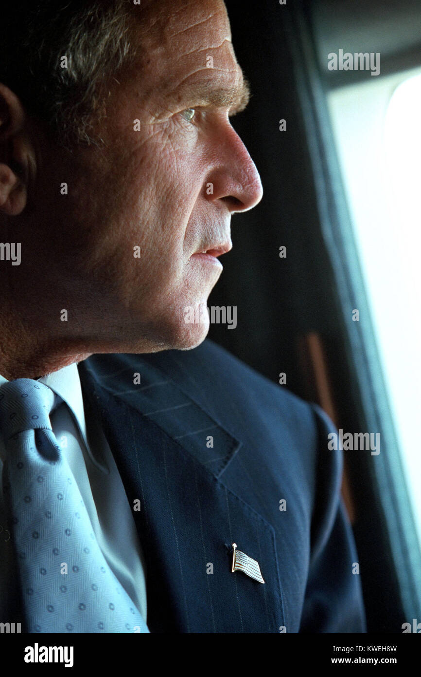 United States President George W. Bush looks at the Pentagon in ...