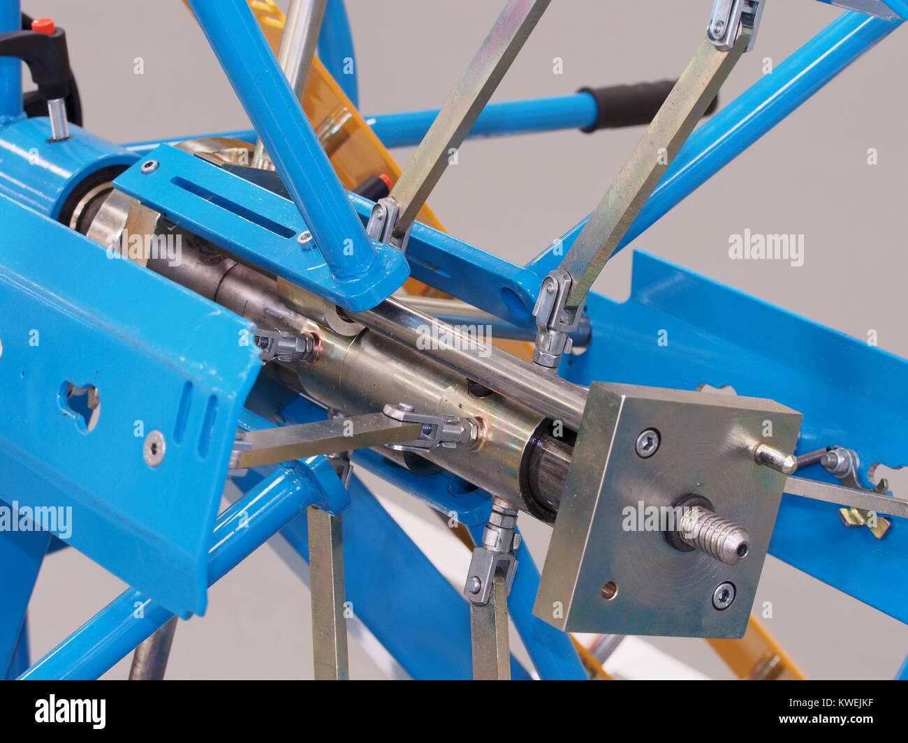 Mechanical linkage hi-res stock photography and images - Alamy