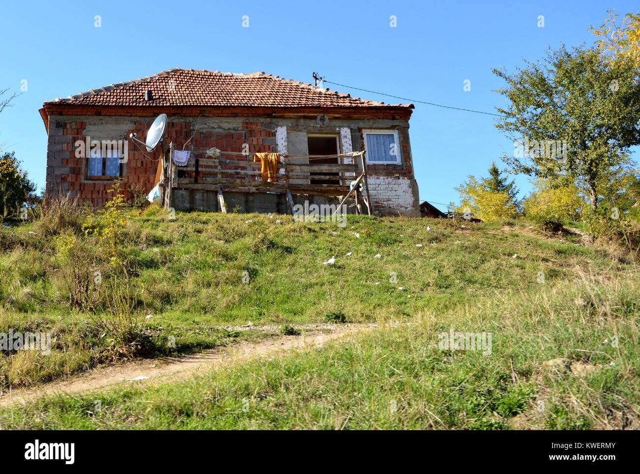 Unfinished house hi-res stock photography and images - Alamy