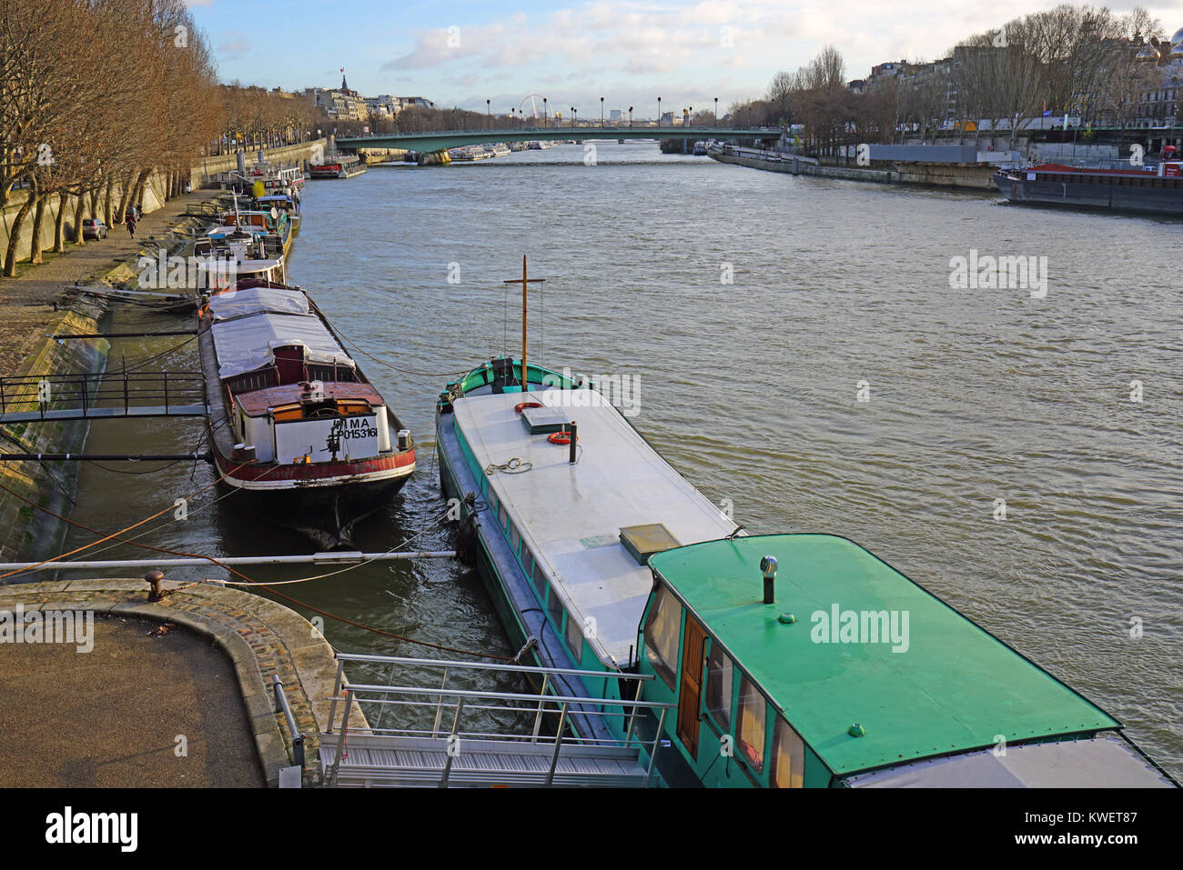 Alma paris hi-res stock photography and images - Alamy