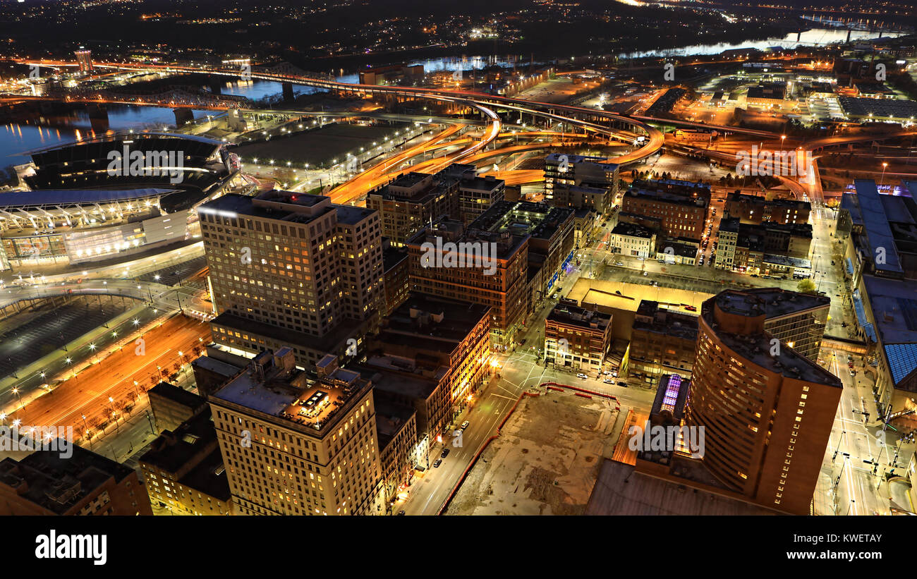 Cincinnati aerial hi-res stock photography and images - Alamy