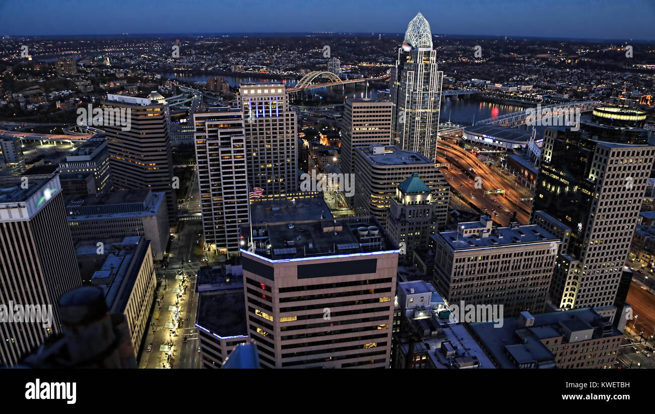 Cincinnati aerial hi-res stock photography and images - Alamy