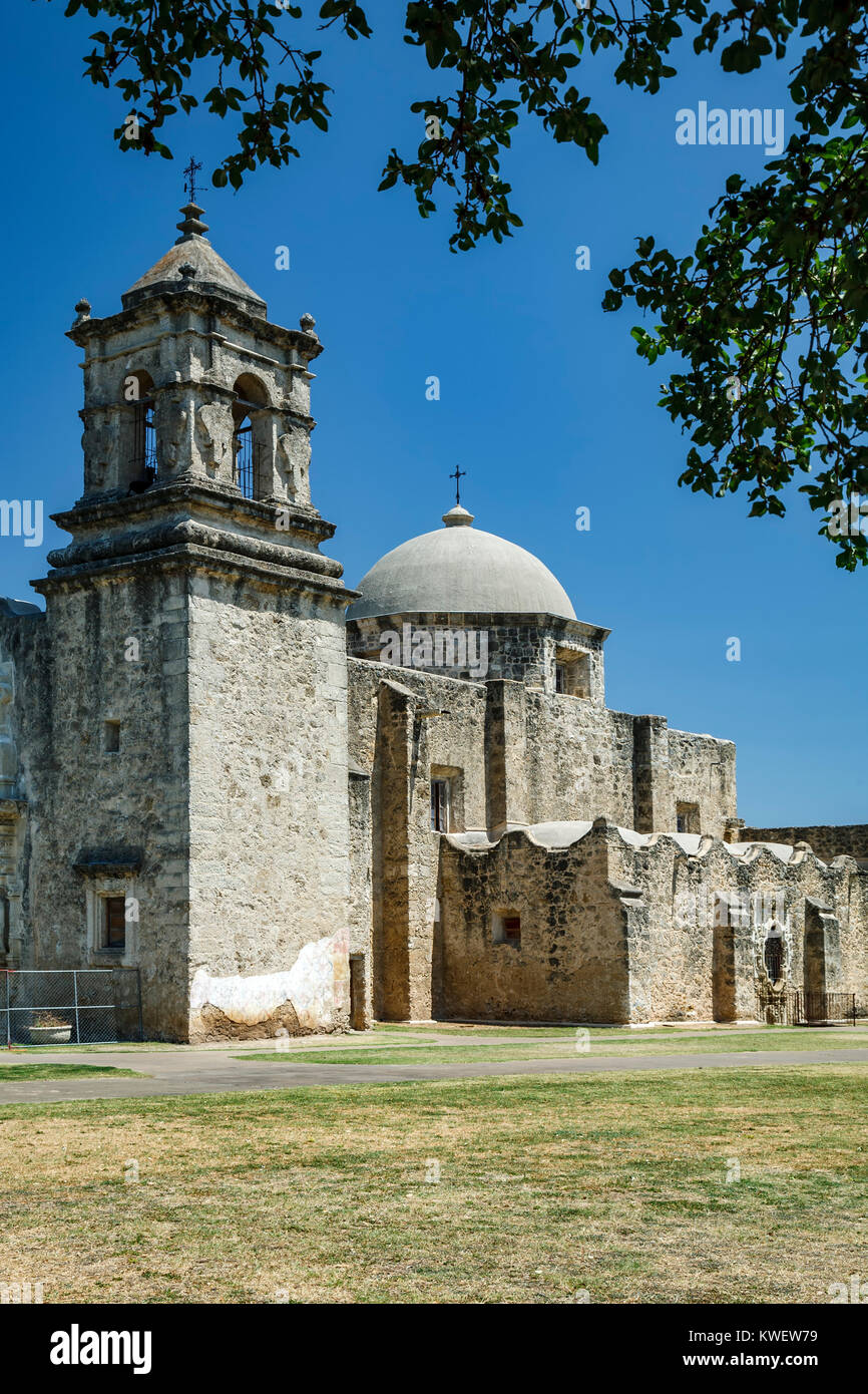 Spanish missions texas hi-res stock photography and images - Alamy