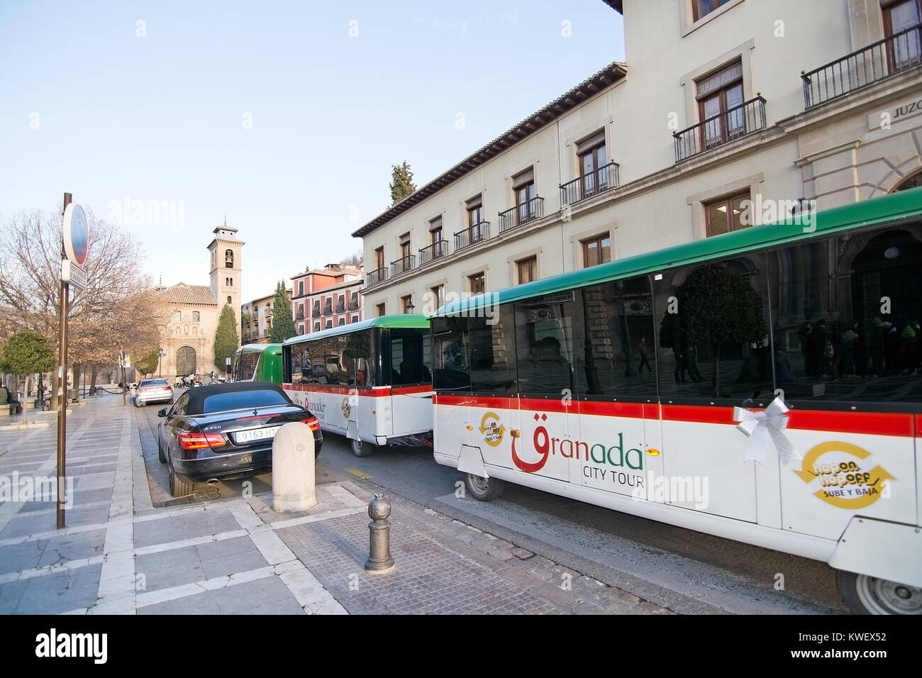Granada city tour bus hi-res stock photography and images - Alamy