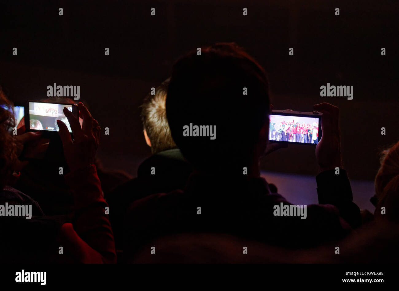 Videoing children hi-res stock photography and images - Alamy