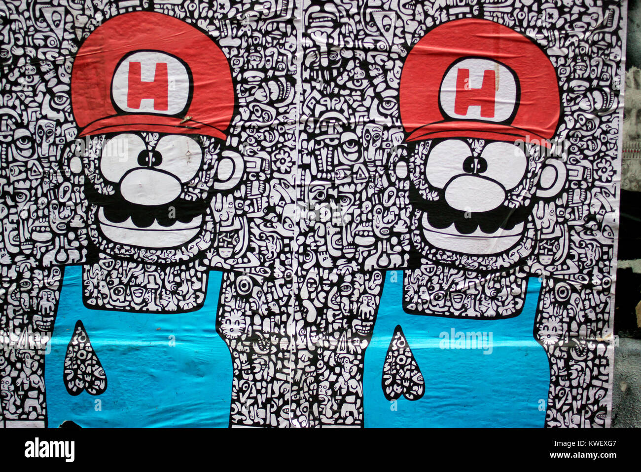Graffiti art mario hi-res stock photography and images - Alamy