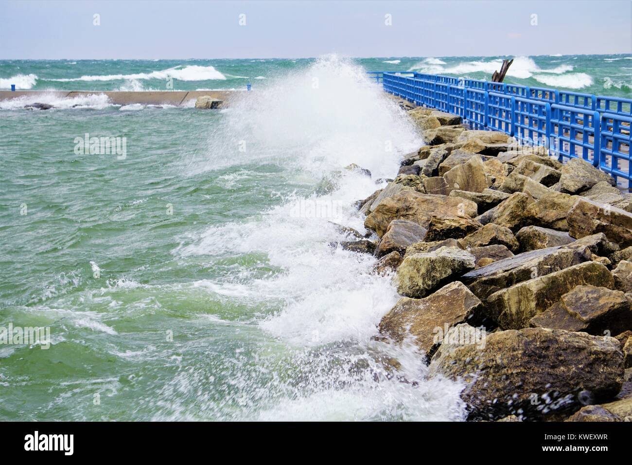 Rough lake hi-res stock photography and images - Alamy