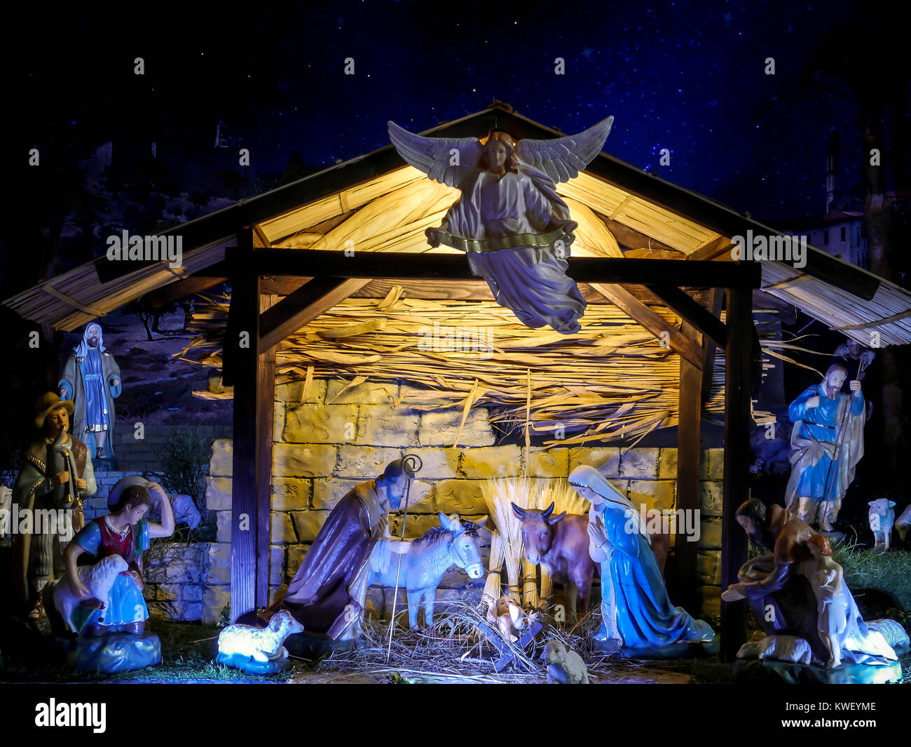 Crib figures hi-res stock photography and images - Alamy