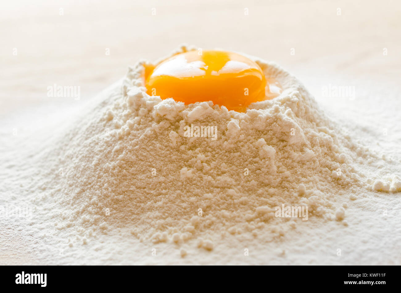 Flour volcano hi-res stock photography and images - Alamy