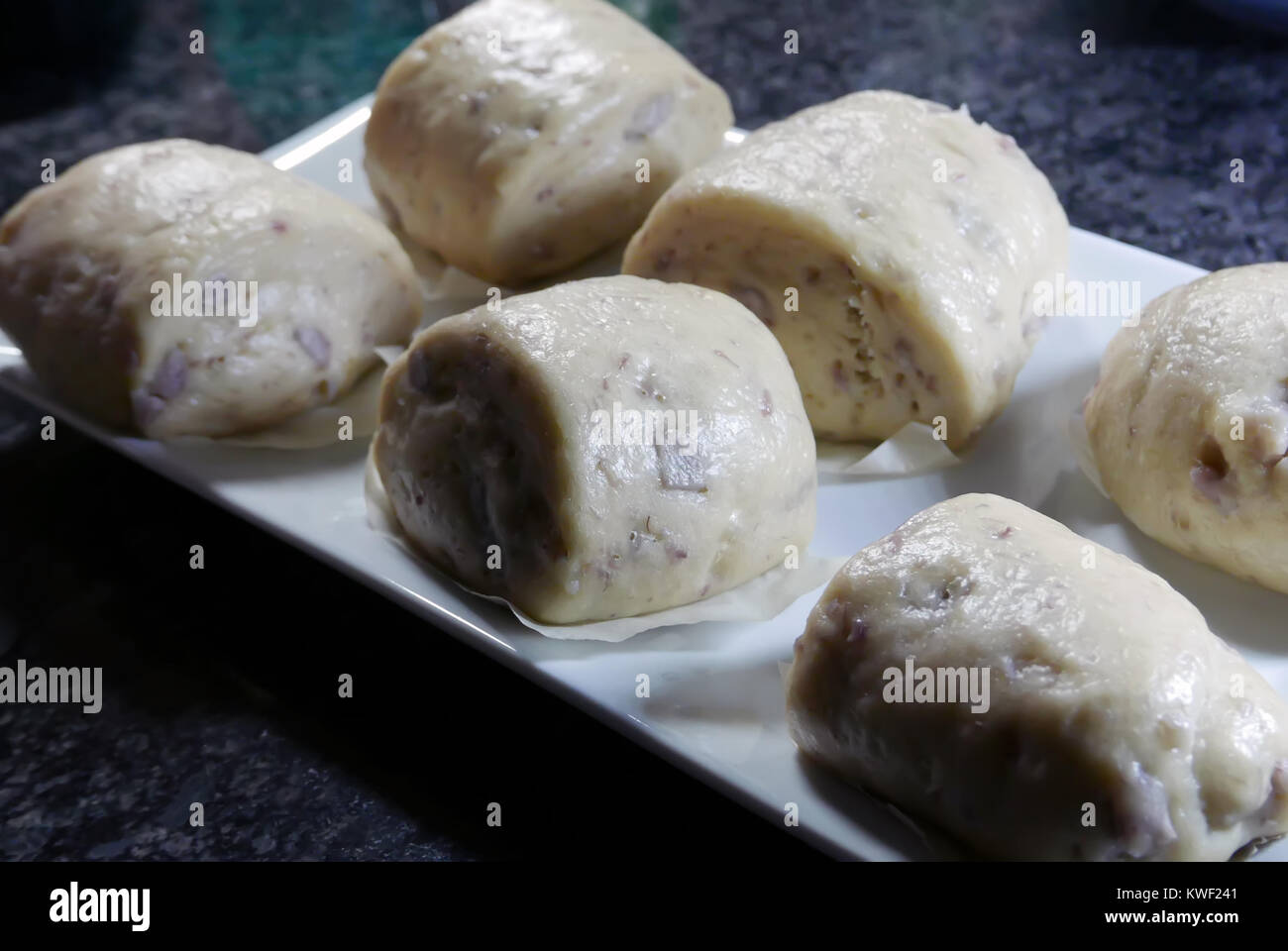 Chinese taro hi-res stock photography and images - Alamy