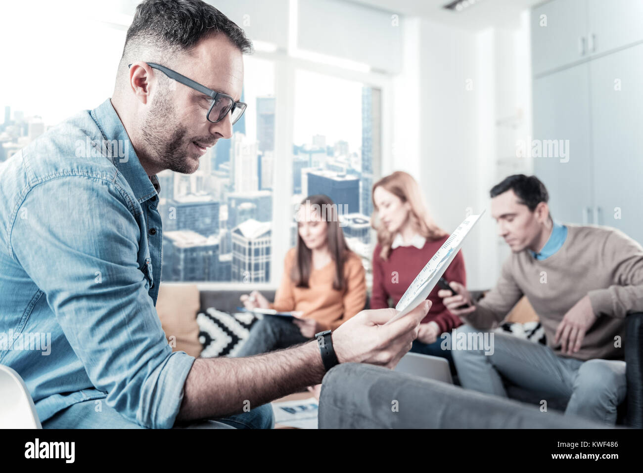 Man overlooking laptop hi-res stock photography and images - Alamy