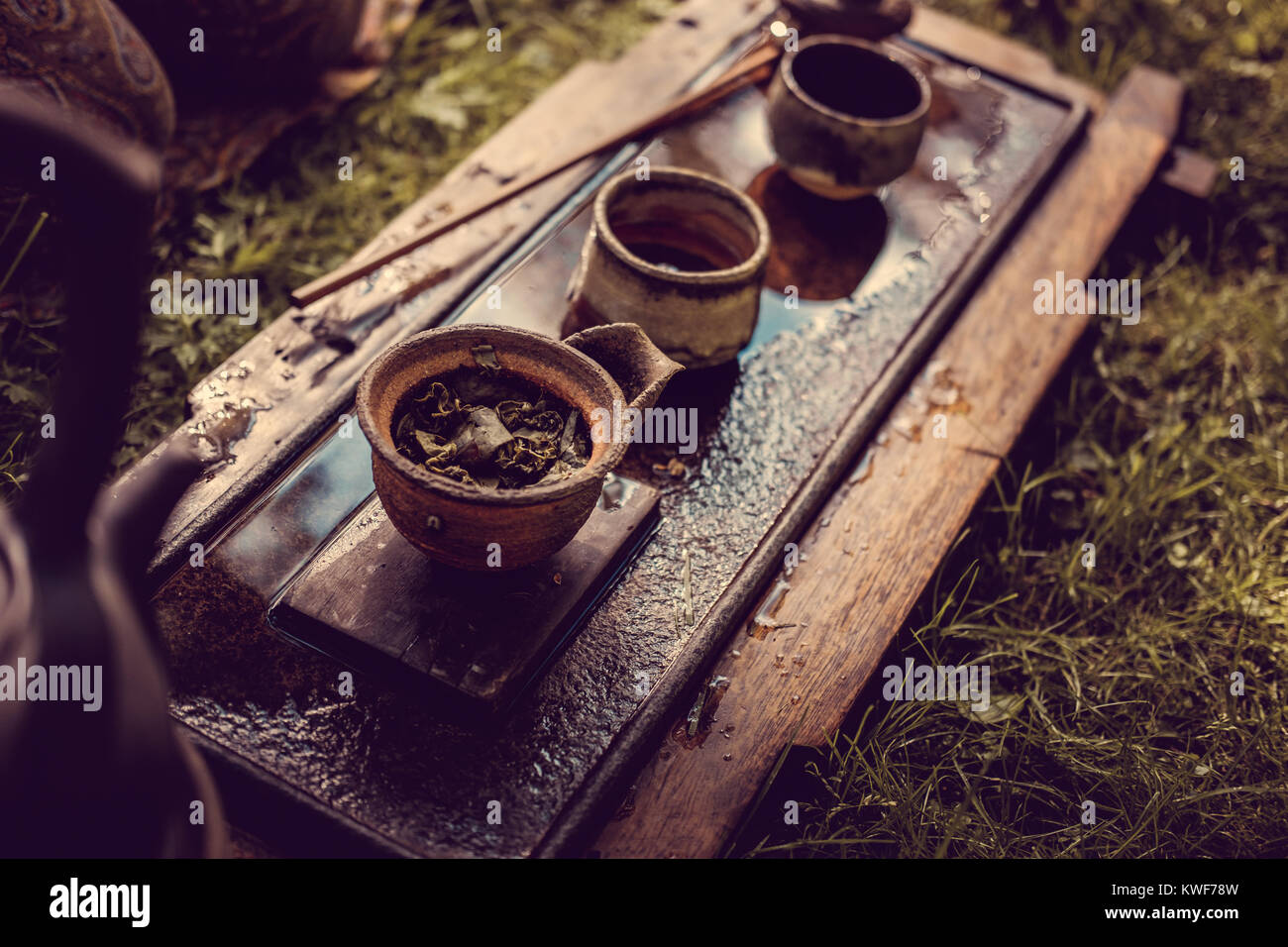 Traditional chinese wooden table with cups Stock Photo - Alamy