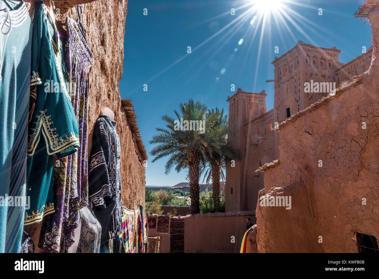 Moroccan shops hi-res stock photography and images - Alamy