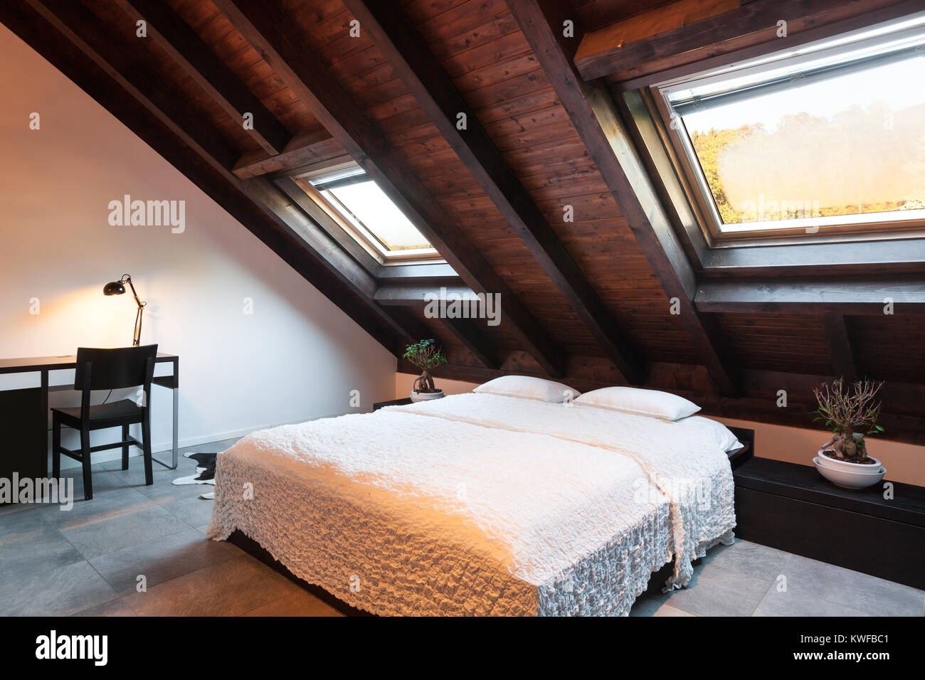 Luxury loft interiors hi-res stock photography and images - Alamy