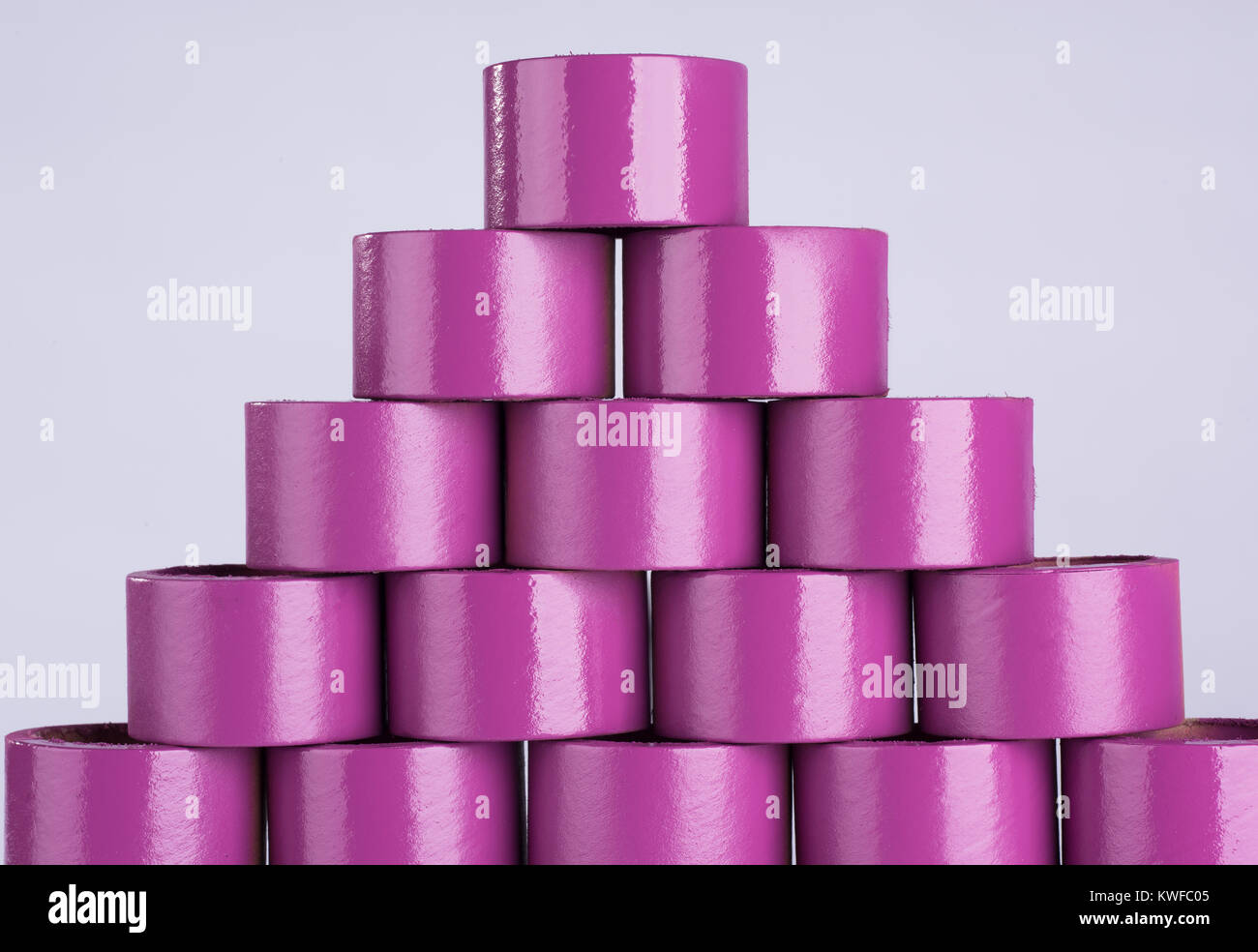 Pyramid shaped white structure hi-res stock photography and images - Alamy